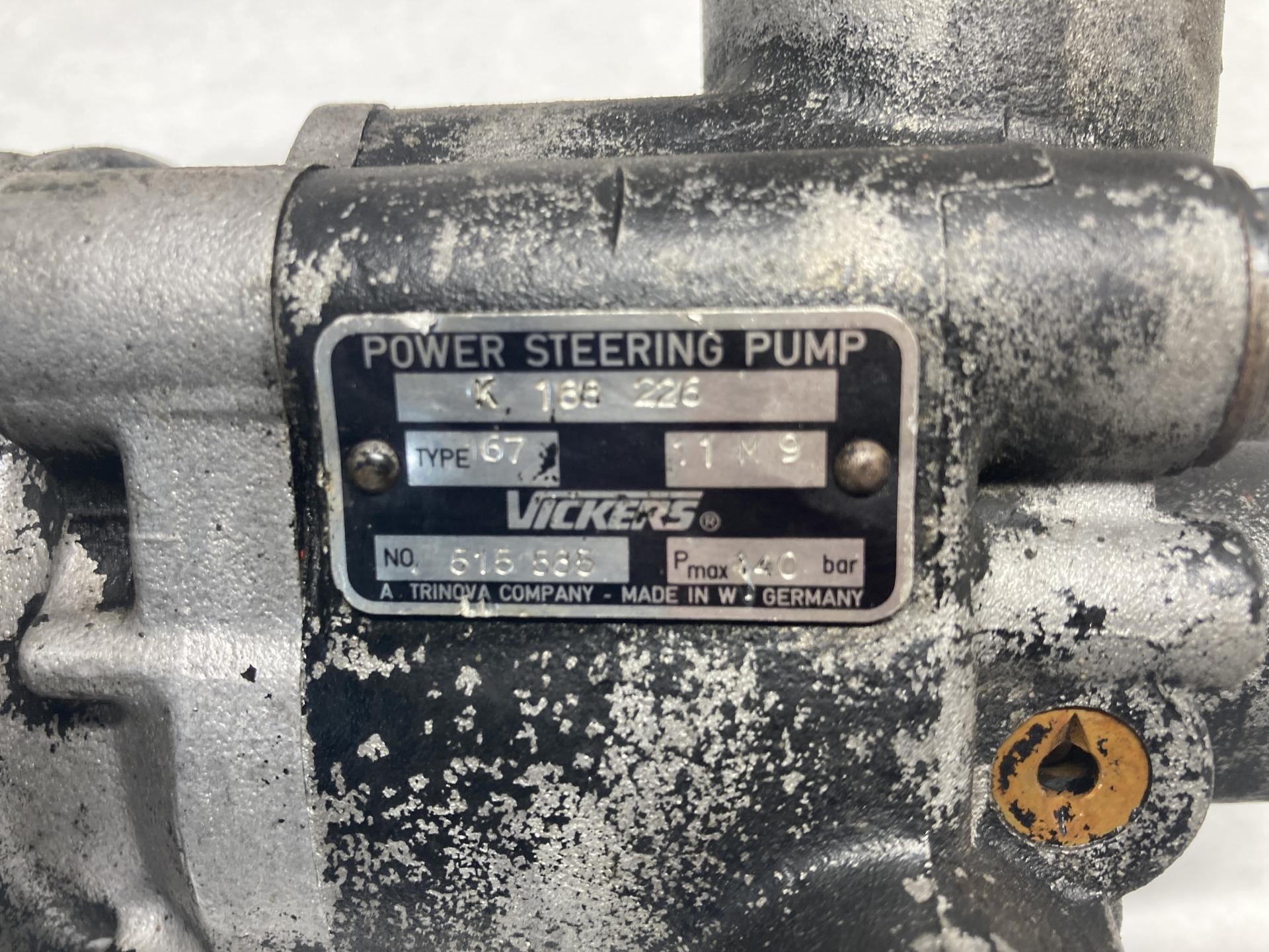 Kenworth K188-226 Steering Pump for Sale