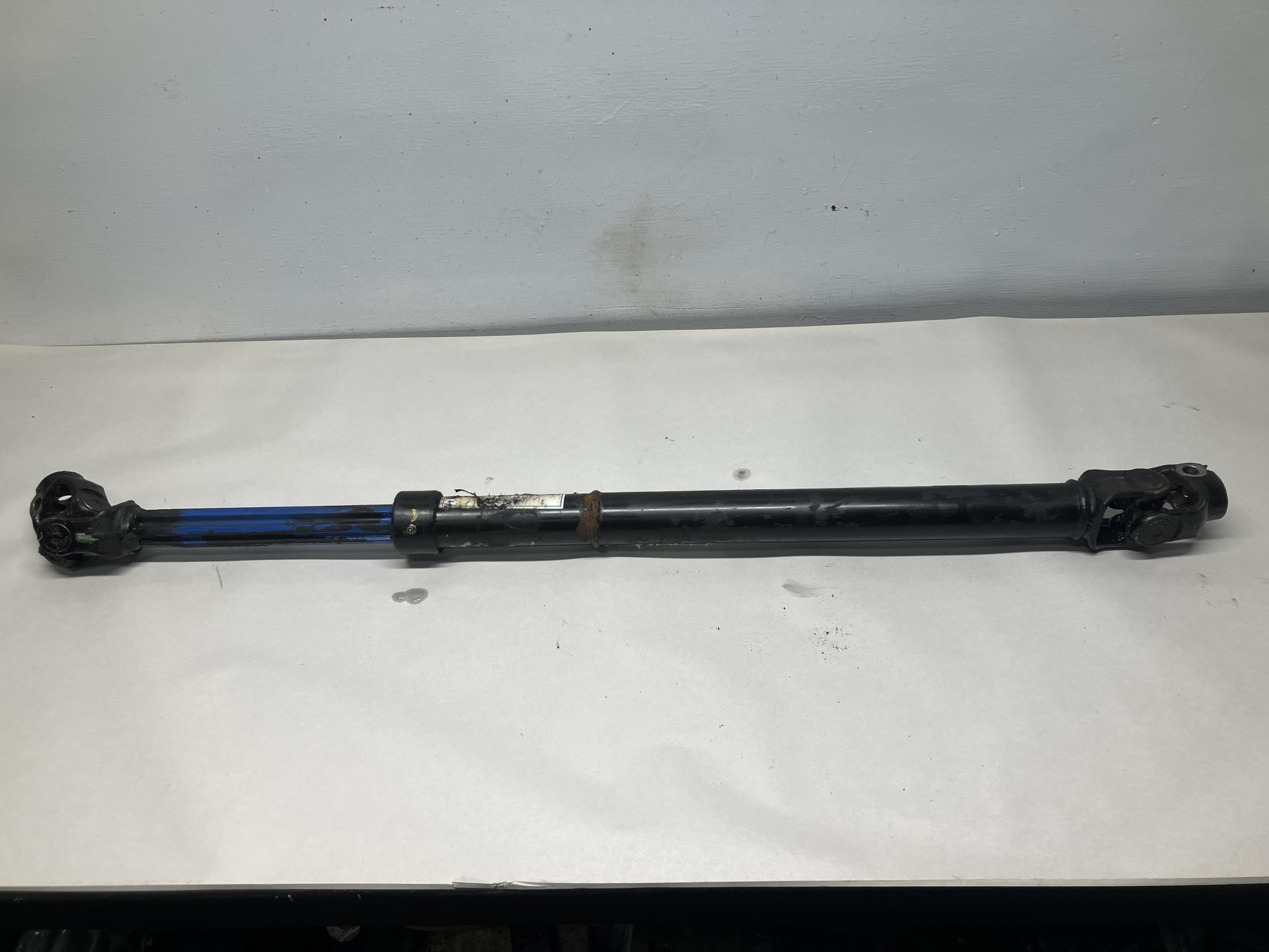 International LT Steering Shaft for Sale