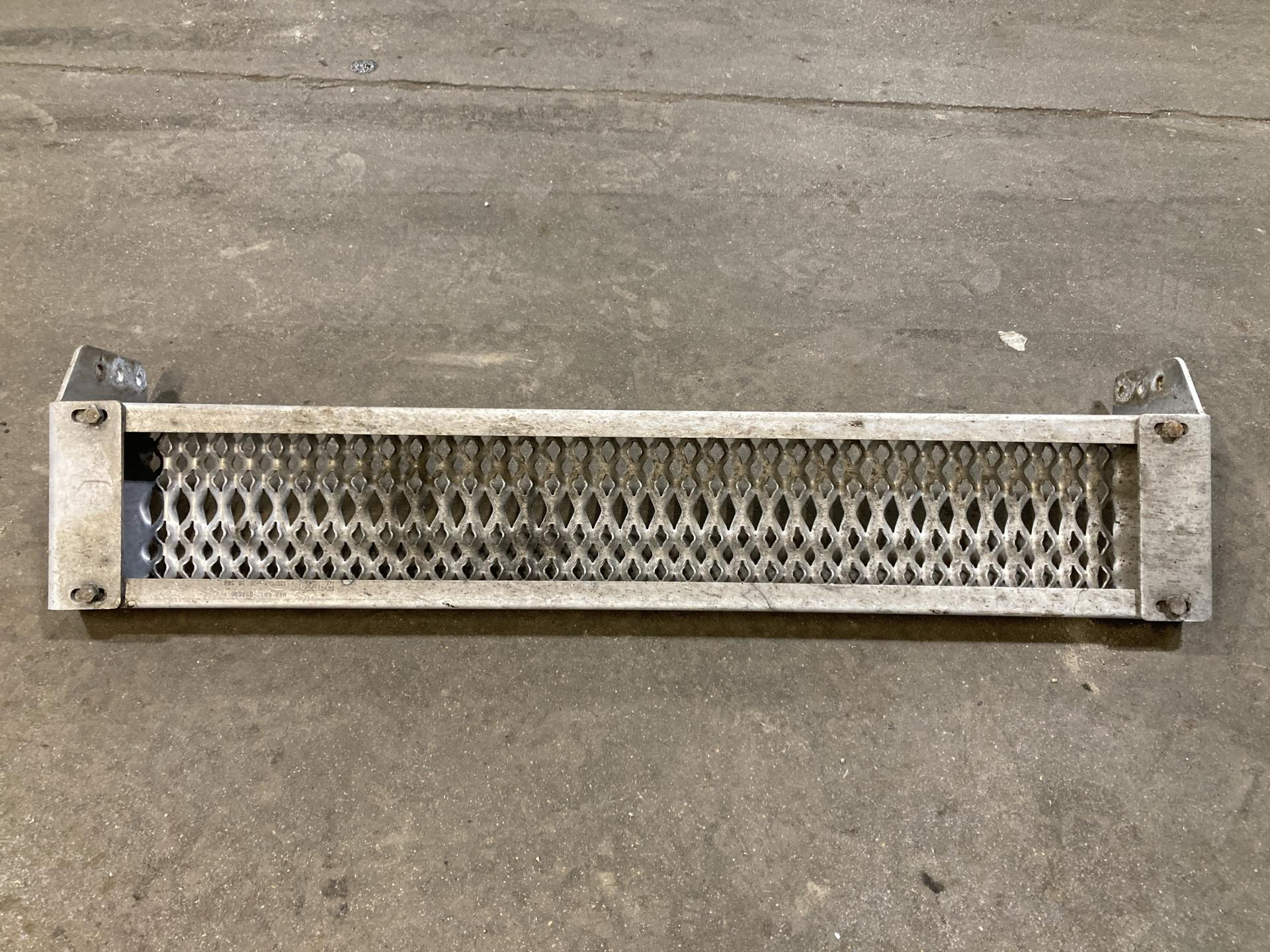 Peterbilt 337 Step (Frame, Fuel Tank, Faring) for Sale