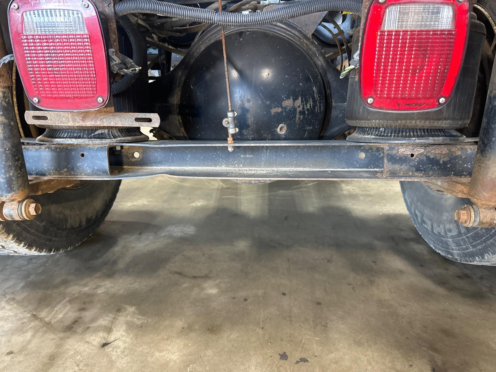 International 4900 Suspension Air Spring Pedestal for Sale