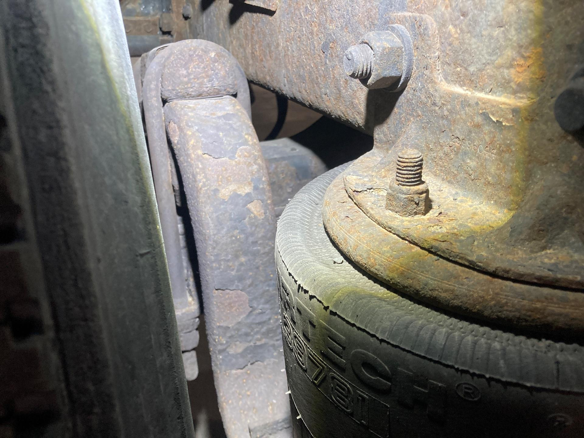 GMC C6500 Suspension Air Spring Pedestal for Sale