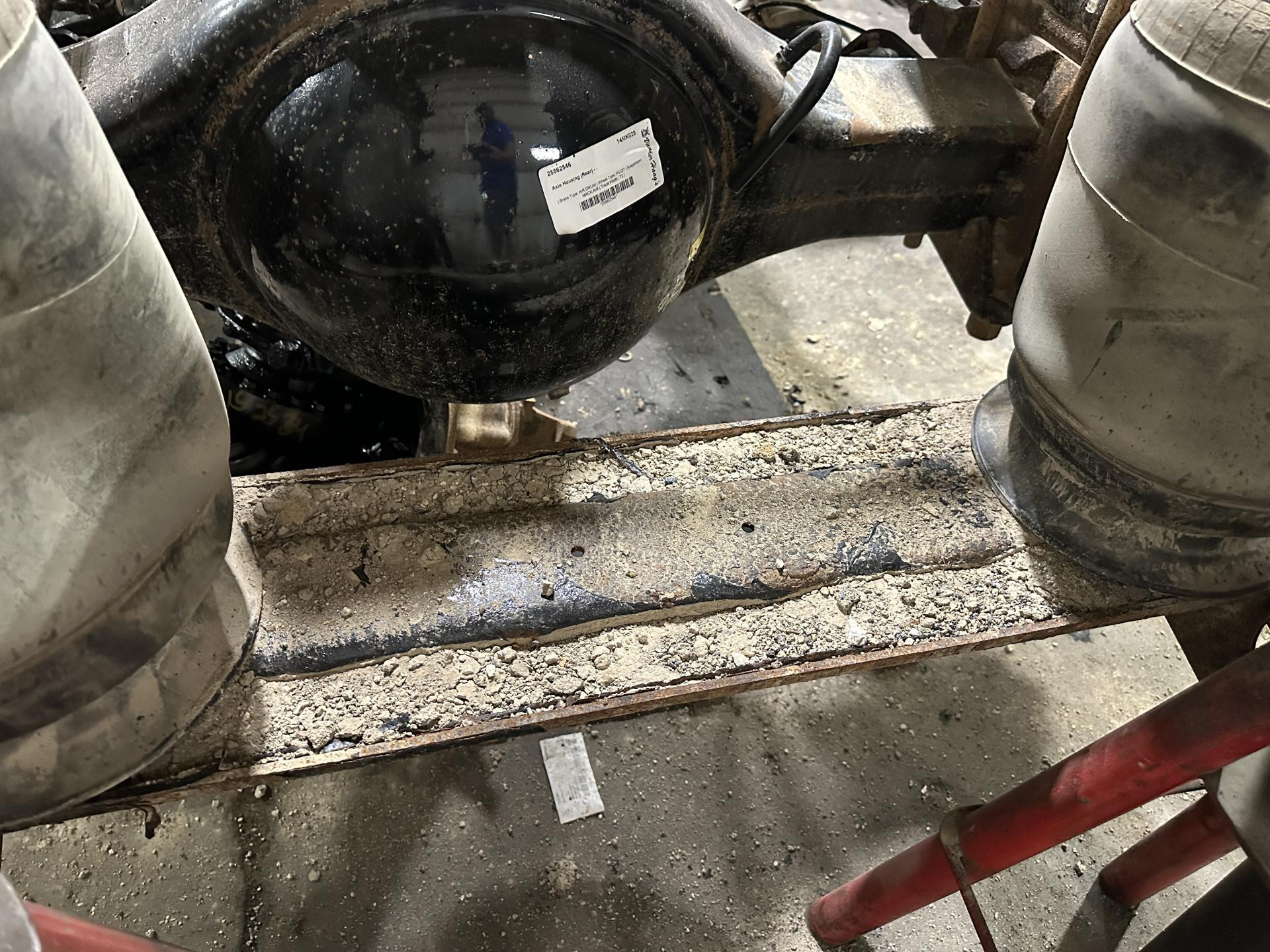 Mack GU400 Suspension Air Spring Pedestal for Sale