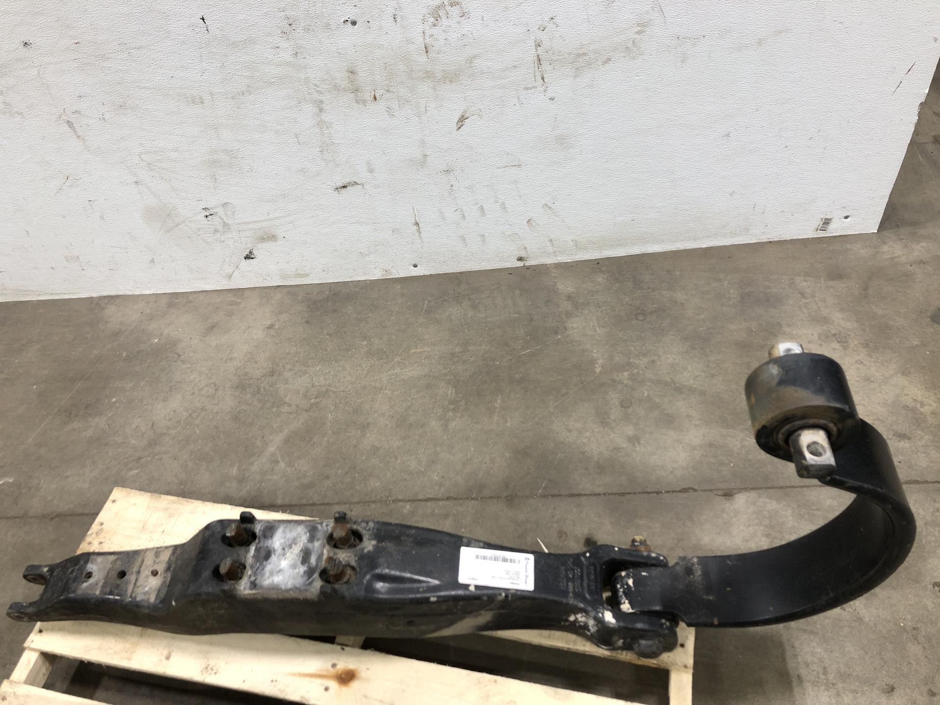 Kenworth T880 Suspension Air Spring Pedestal for Sale