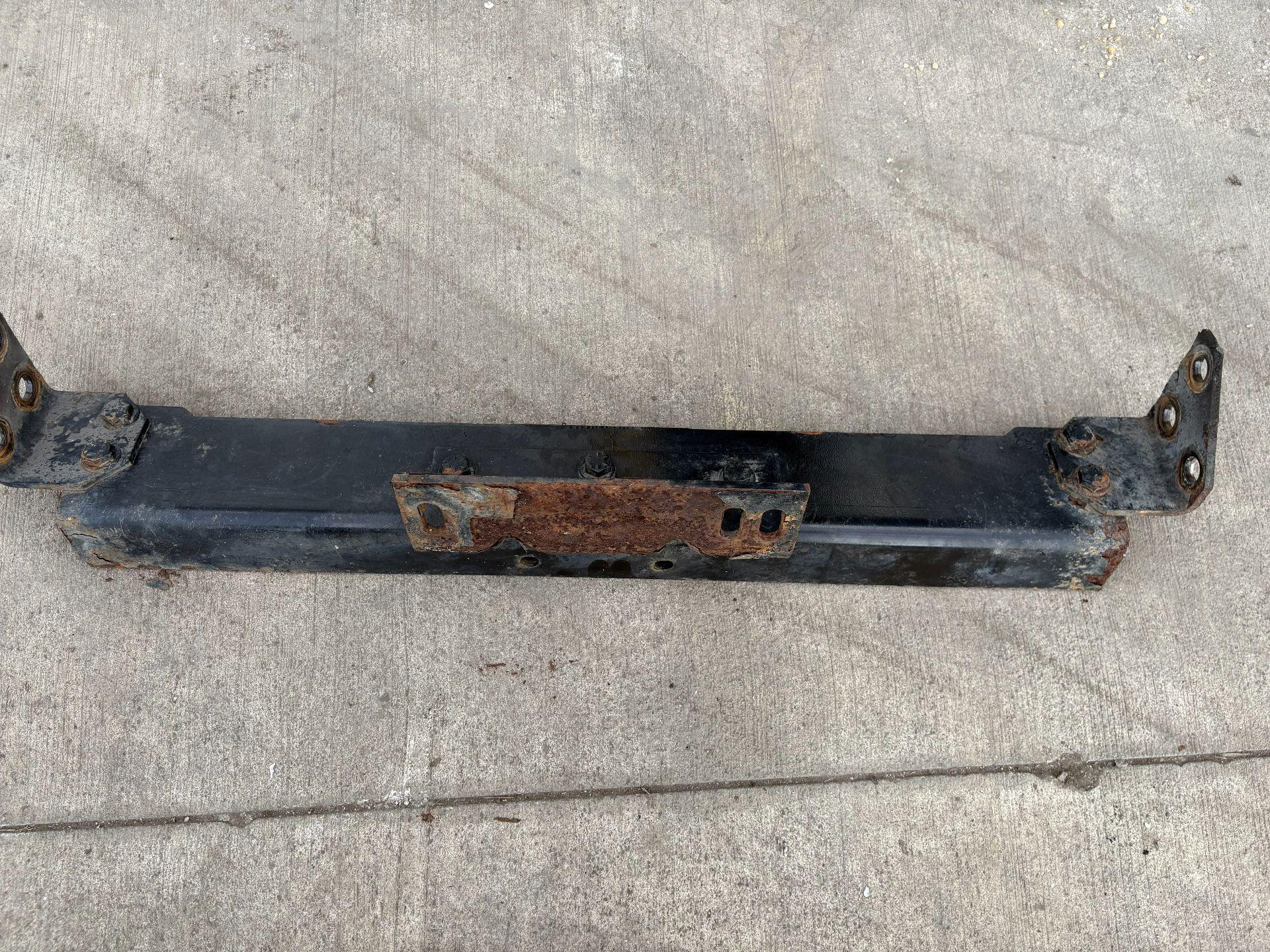 09-10202-000 | Freightliner CASCADIA Suspension Crossmember/K-Frame for Sal