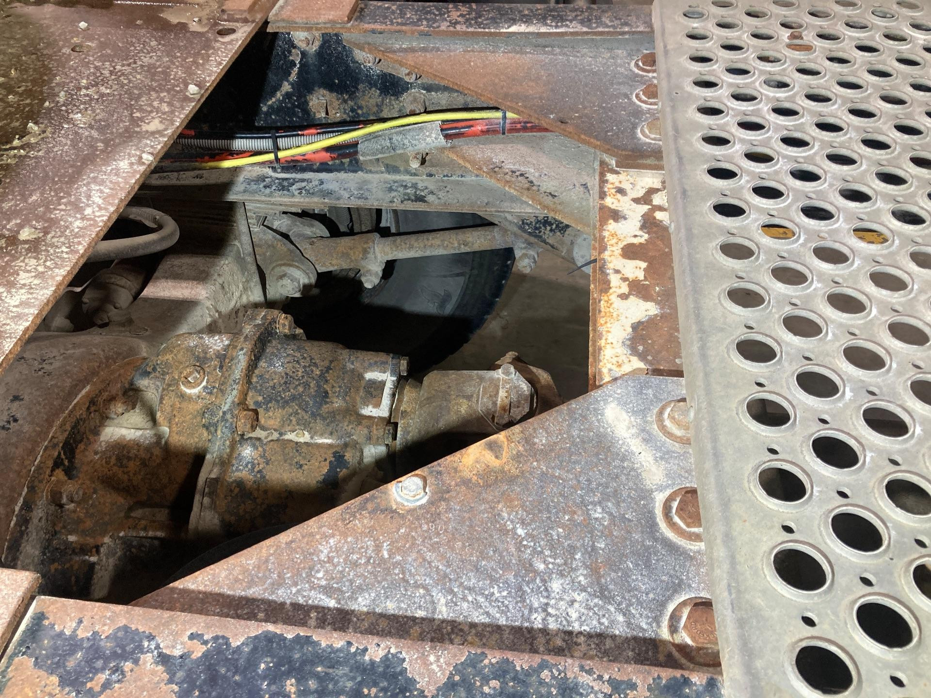 Kenworth T600 Suspension Crossmember/K-Frame for Sale