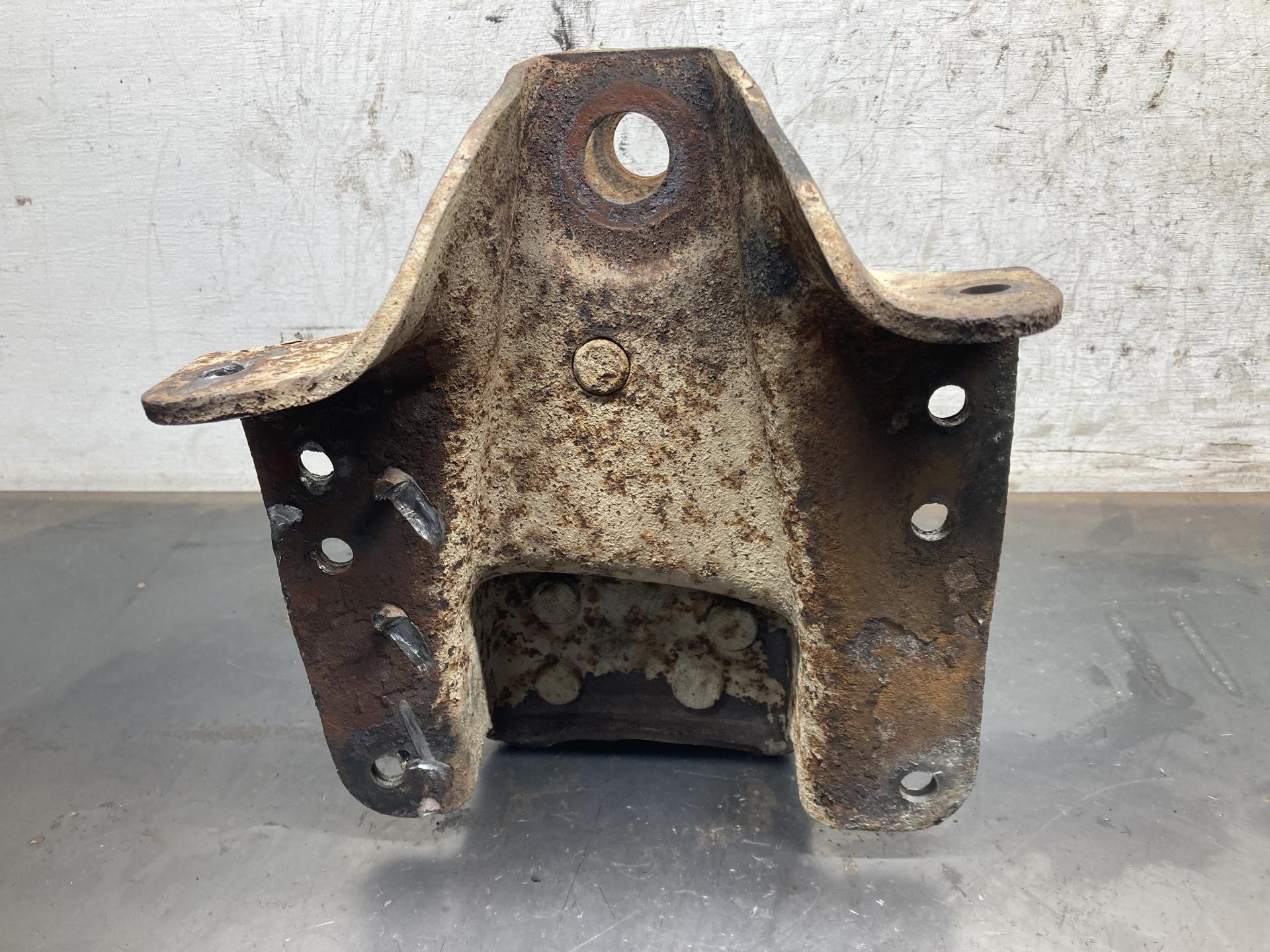 Chevrolet C50 Suspension Spring Hanger for Sale