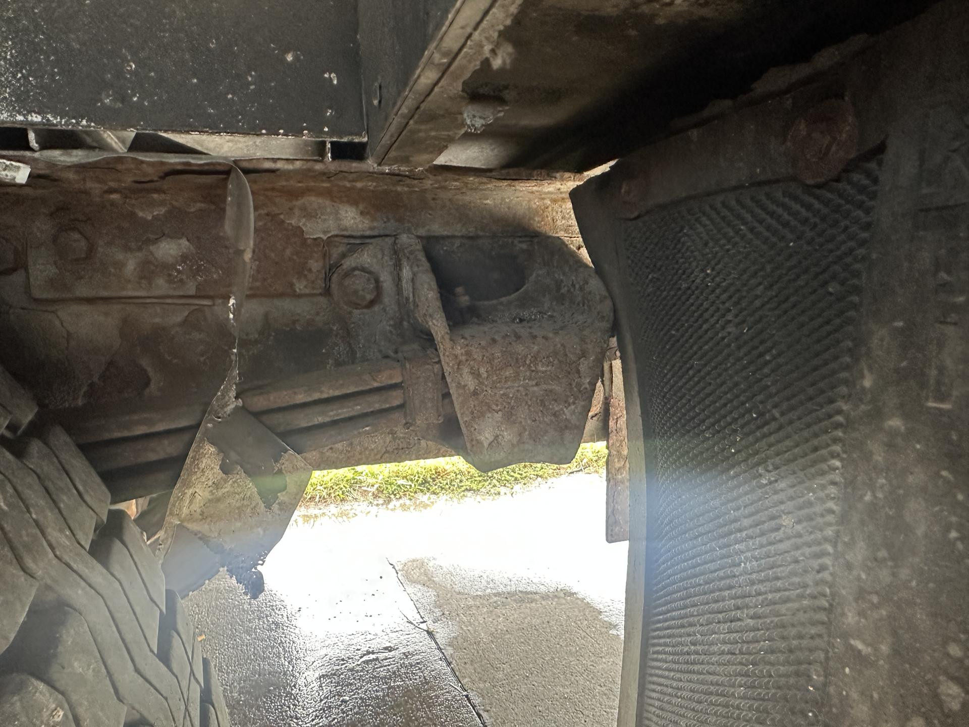 Freightliner MT Suspension Spring Hanger for Sale