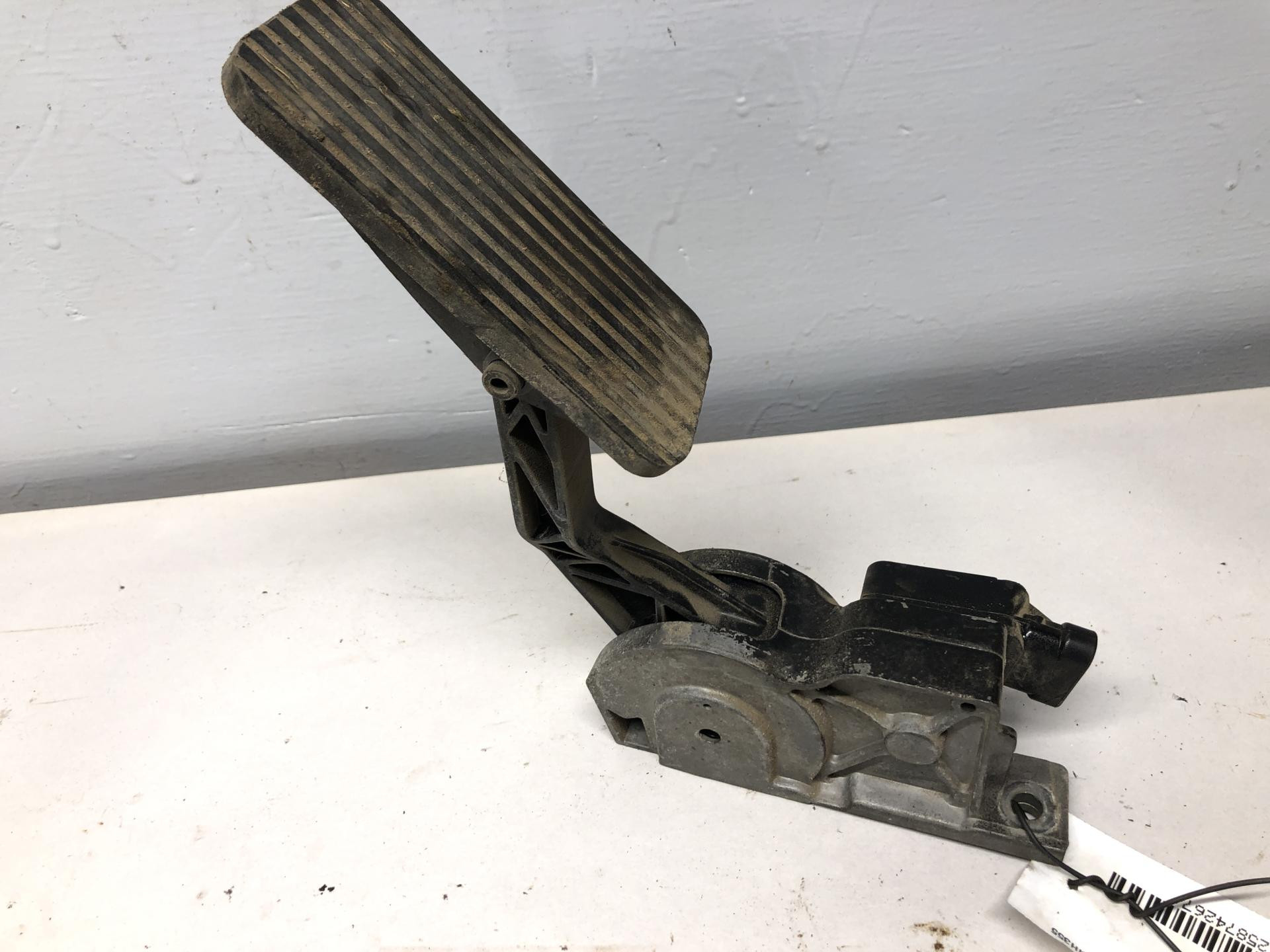 International 4400 Foot Control Pedal for Sale