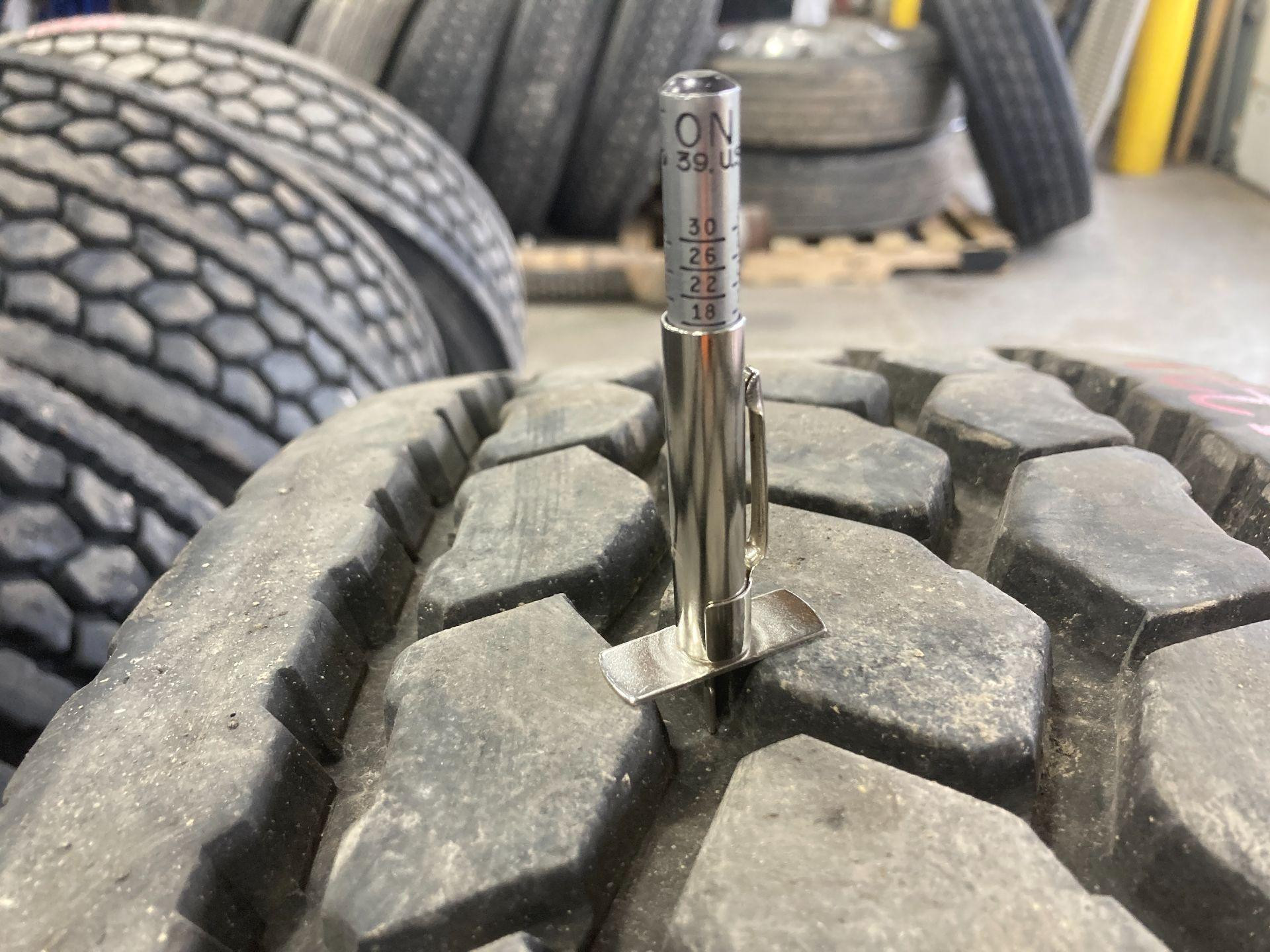 Ford C600 Tire for Sale