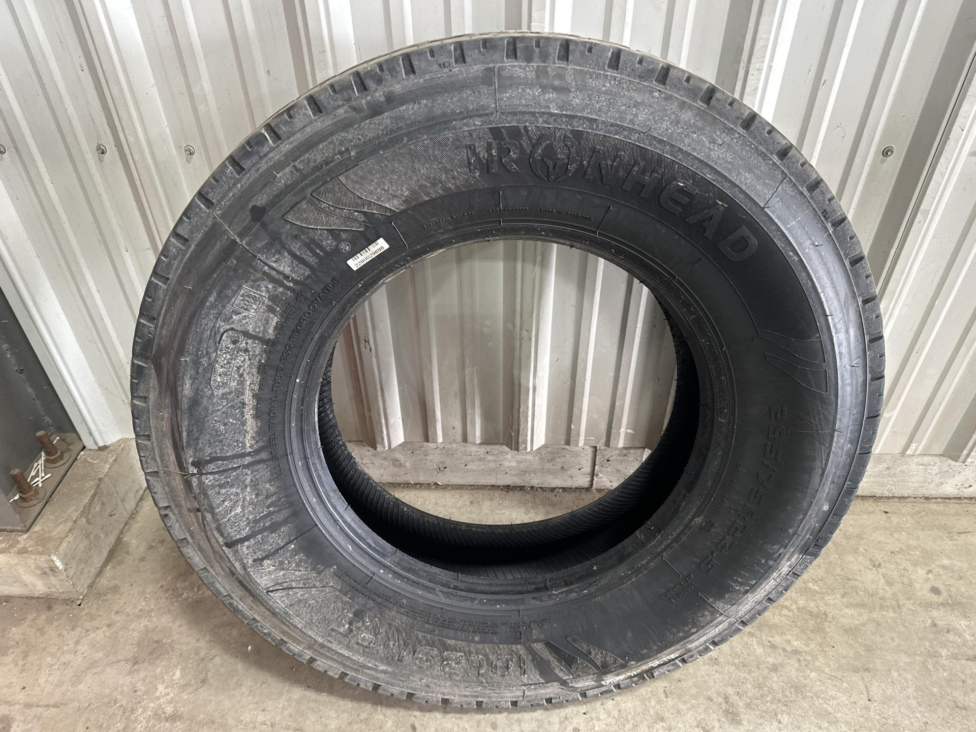 IRONHEAD | Freightliner CASCADIA Tire for Sale