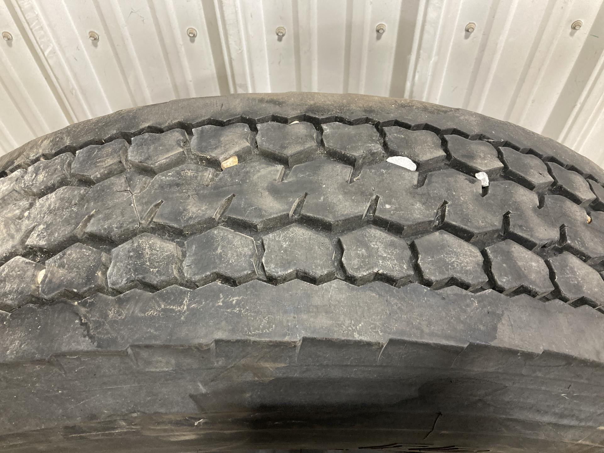 FIRESTONE | Freightliner CASCADIA Tire for Sale