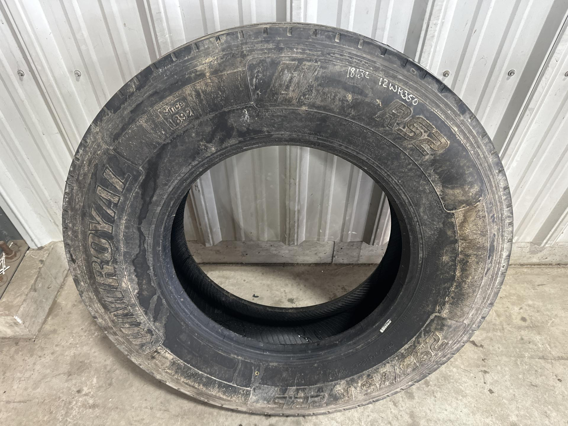 UNIROYAL | Freightliner CORONADO Tire for Sale