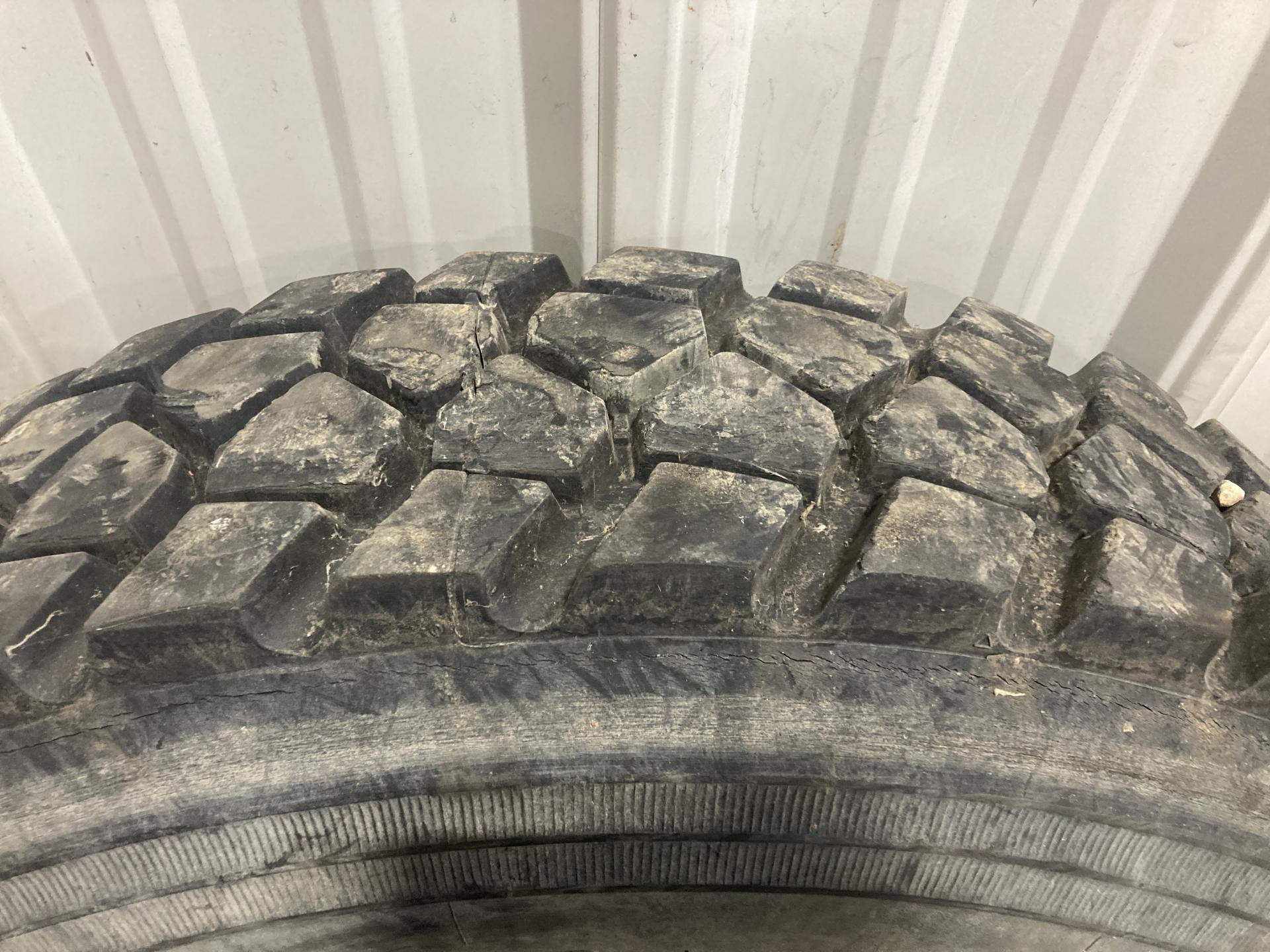 TOYO | Freightliner FLD120 Tire for Sale