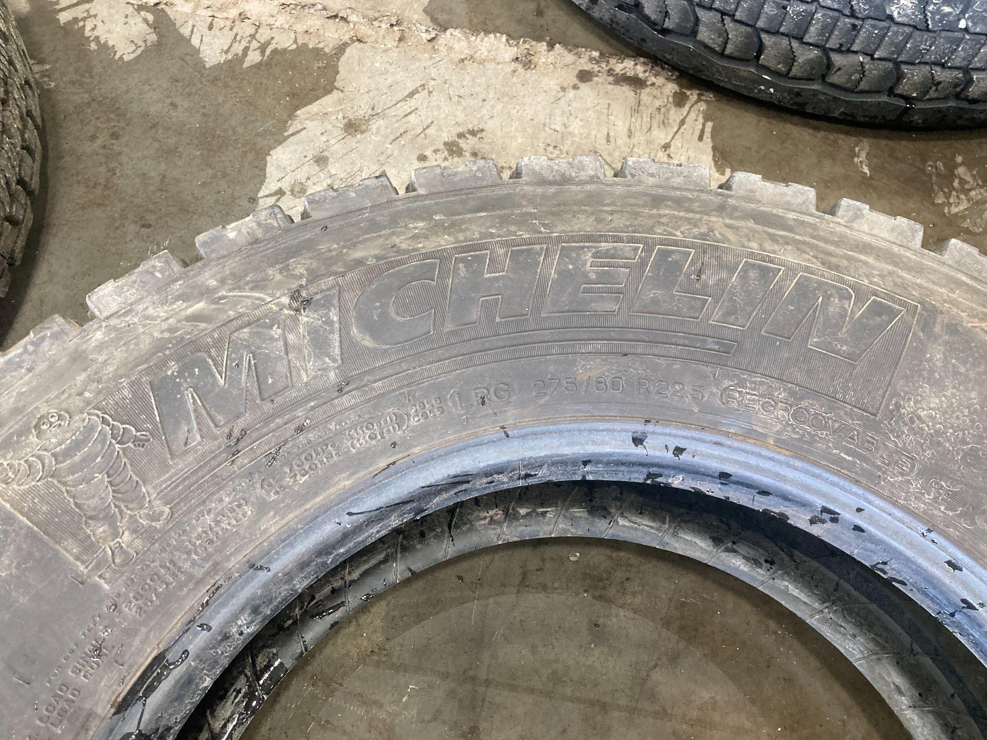 Chevrolet W3500 Tire for Sale