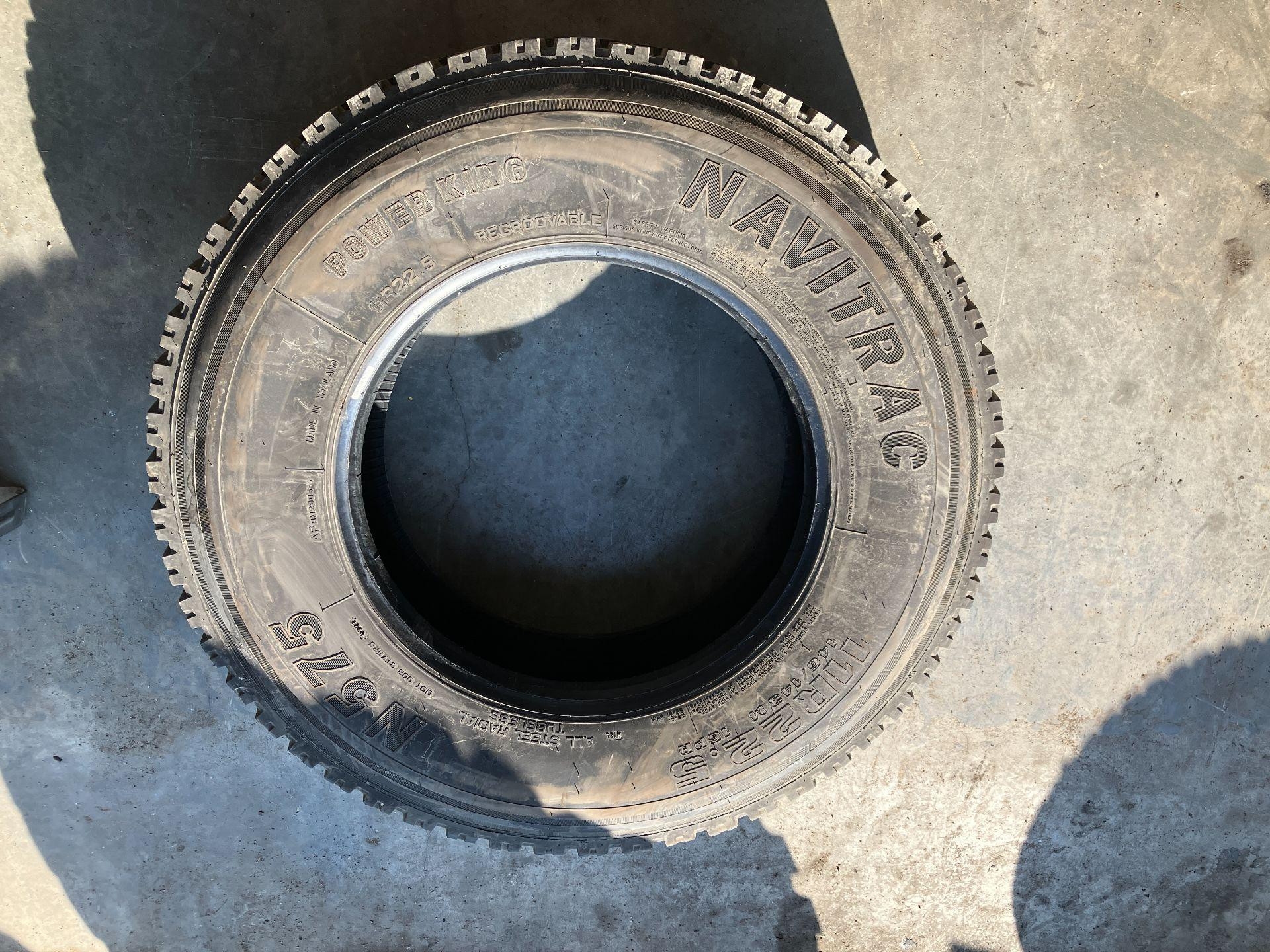Freightliner FC70 Tire for Sale
