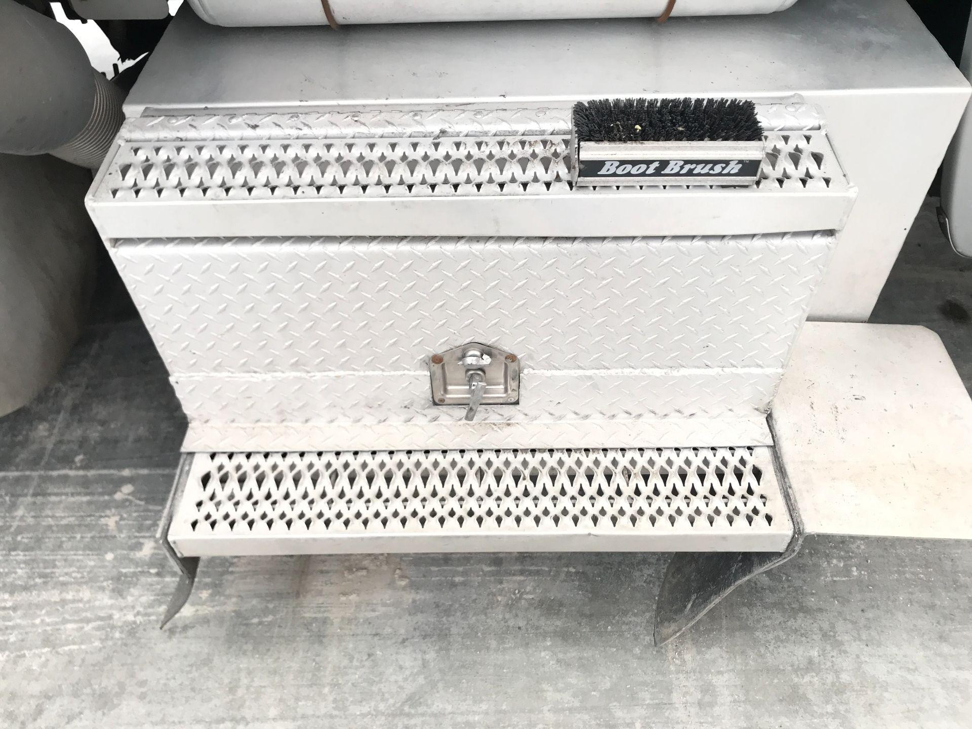 Peterbilt 388 Tool Box for Sale