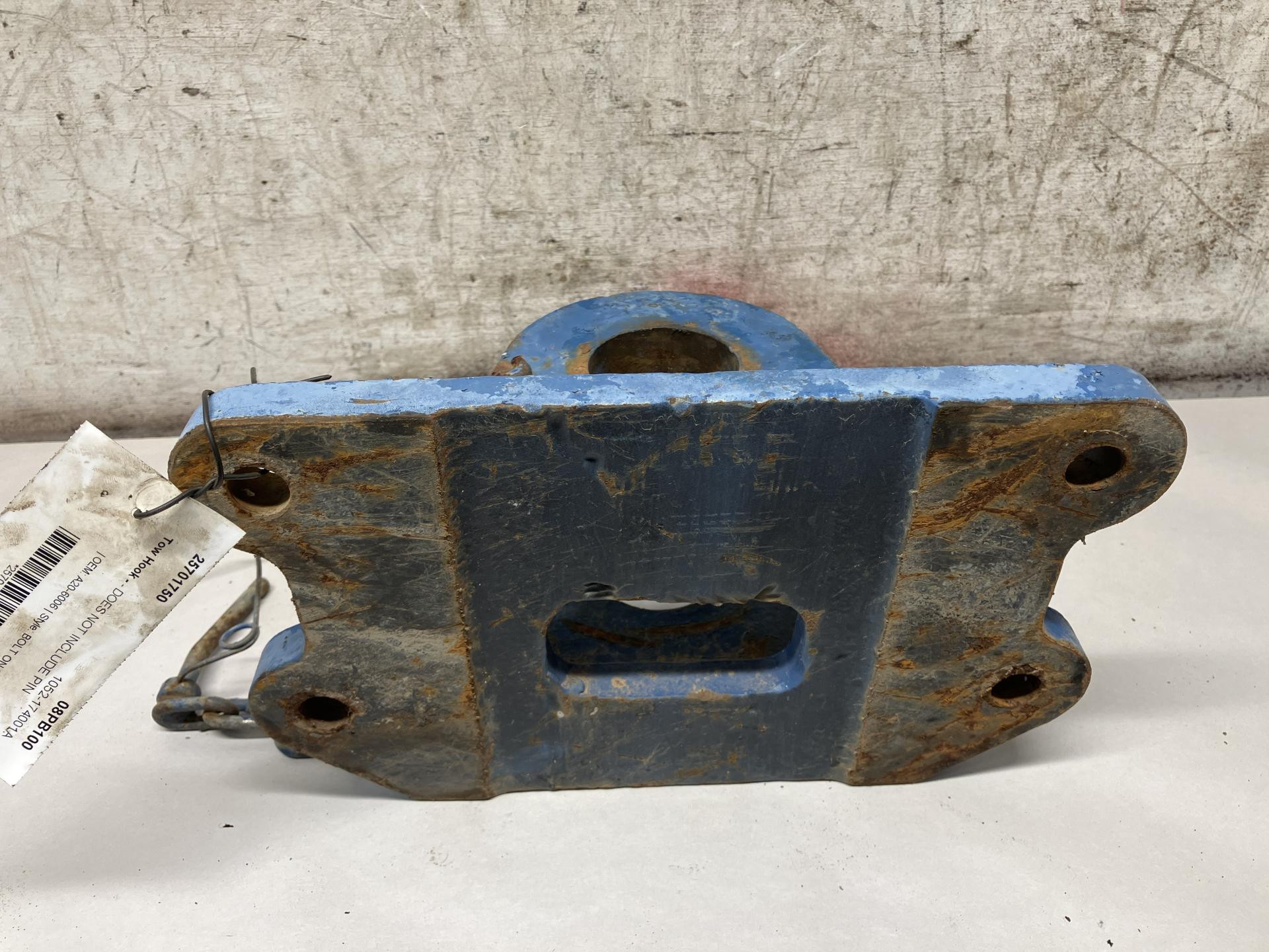 A20-6006 | Peterbilt 384 Tow Hook for Sale