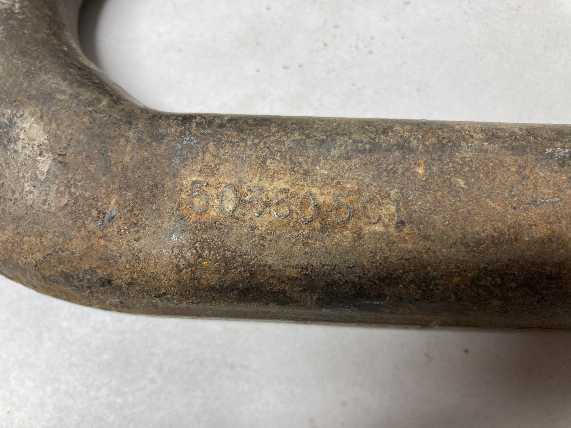 503505C1 | International 9400 Tow Hook for Sale