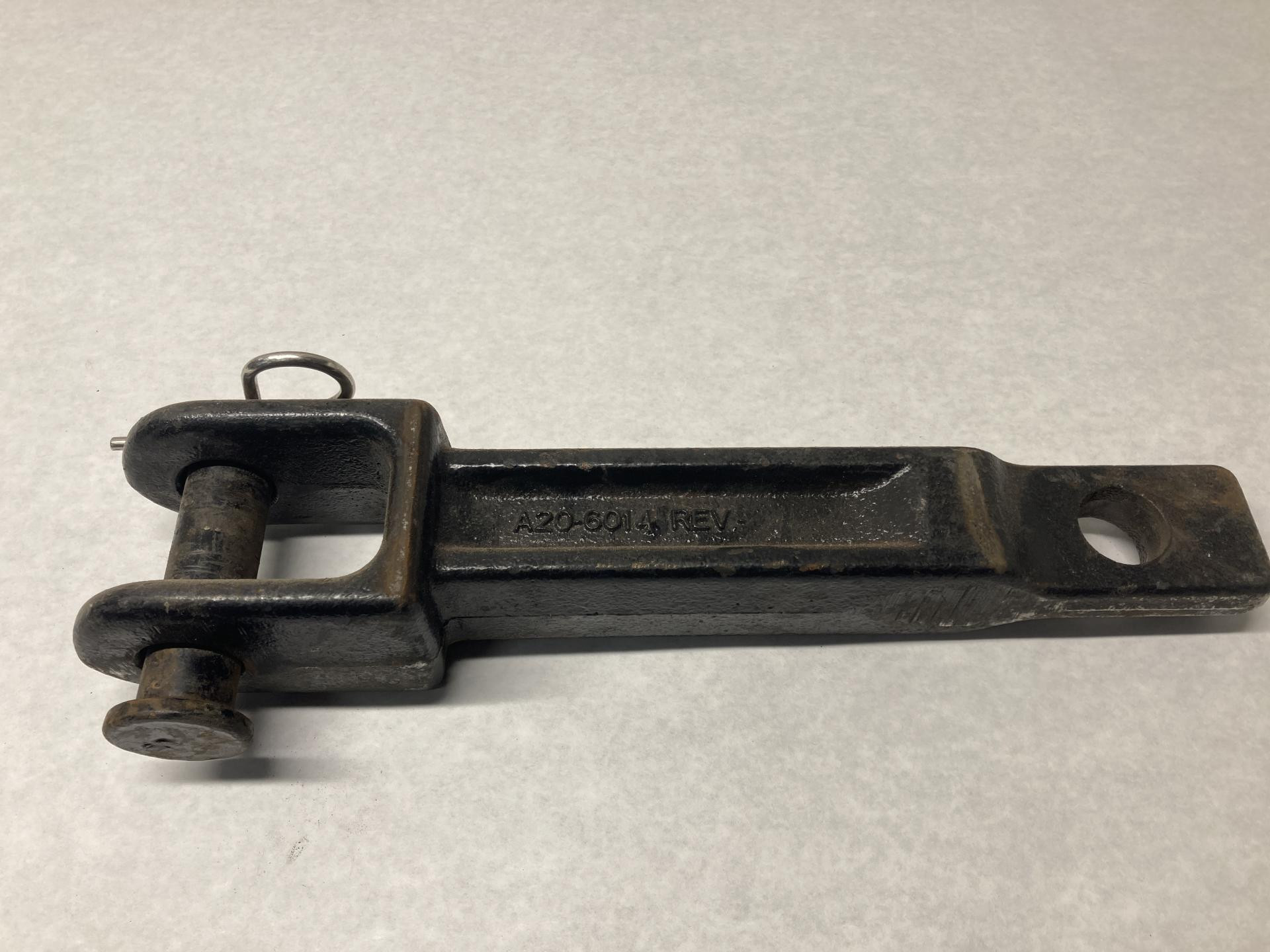 A20-6014 | Kenworth T370 Tow Hook for Sale