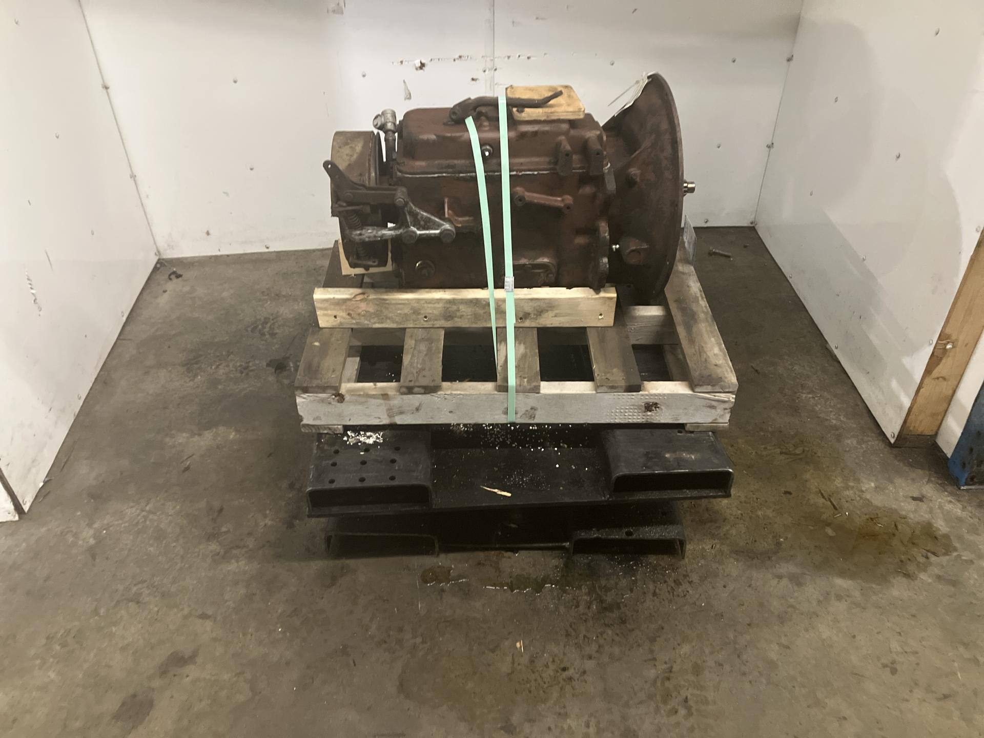 Clark 327V Transmission for Sale