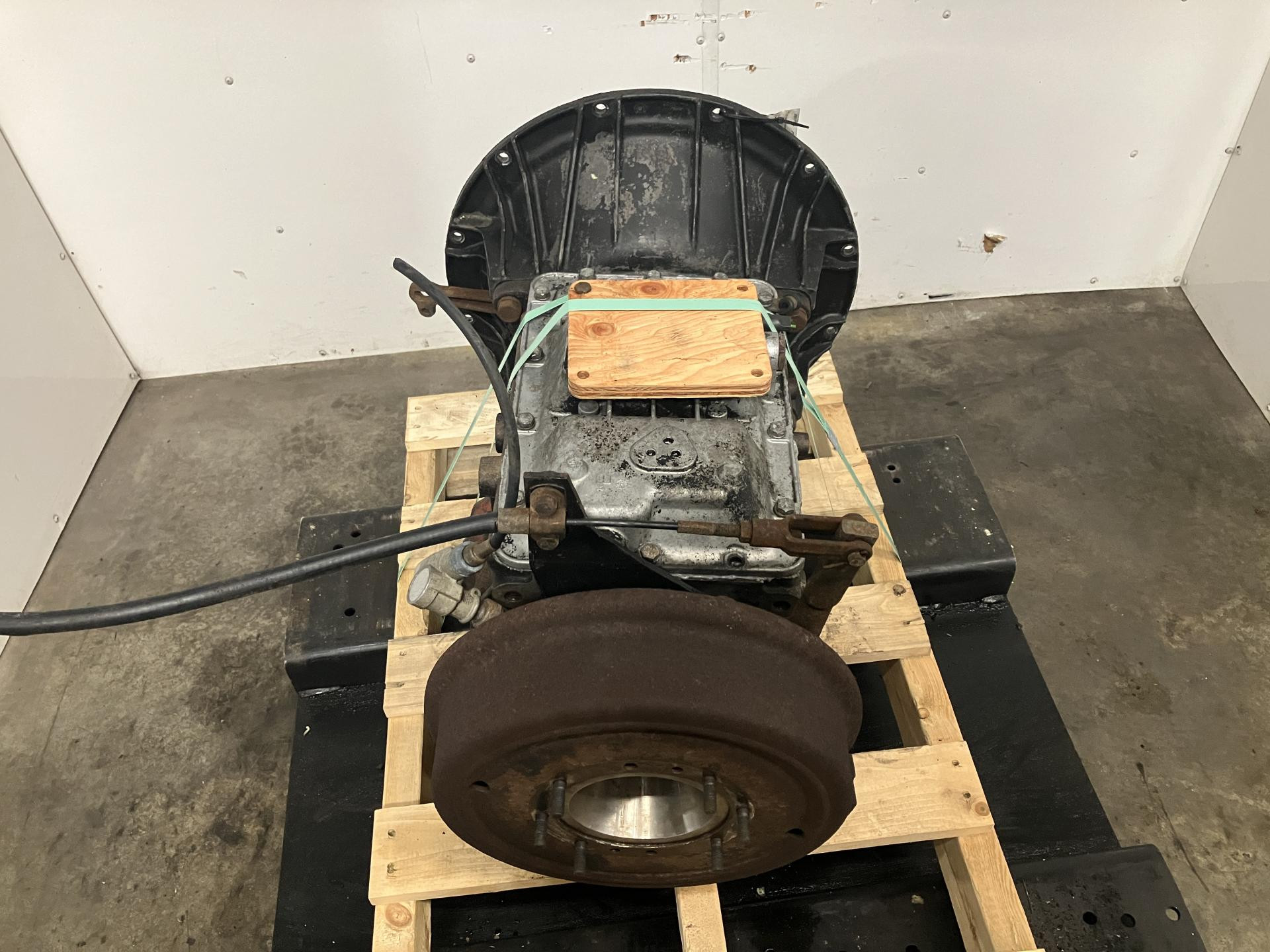 Clark CL557 Transmission for Sale