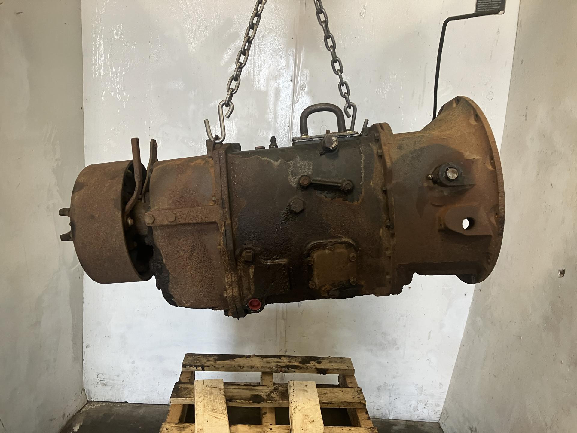 Spicer ESO66-7B Transmission for Sale