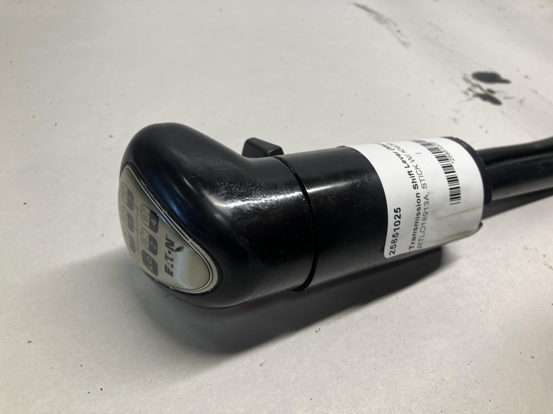 E55-6022 | Fuller RTLO18913A Shift Lever for Sale