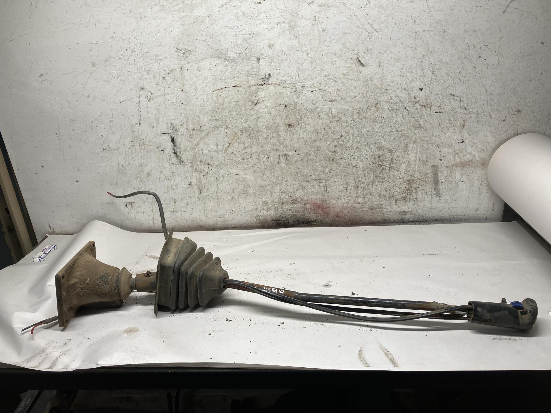 Fuller RTOF11908LL Shift Lever for Sale