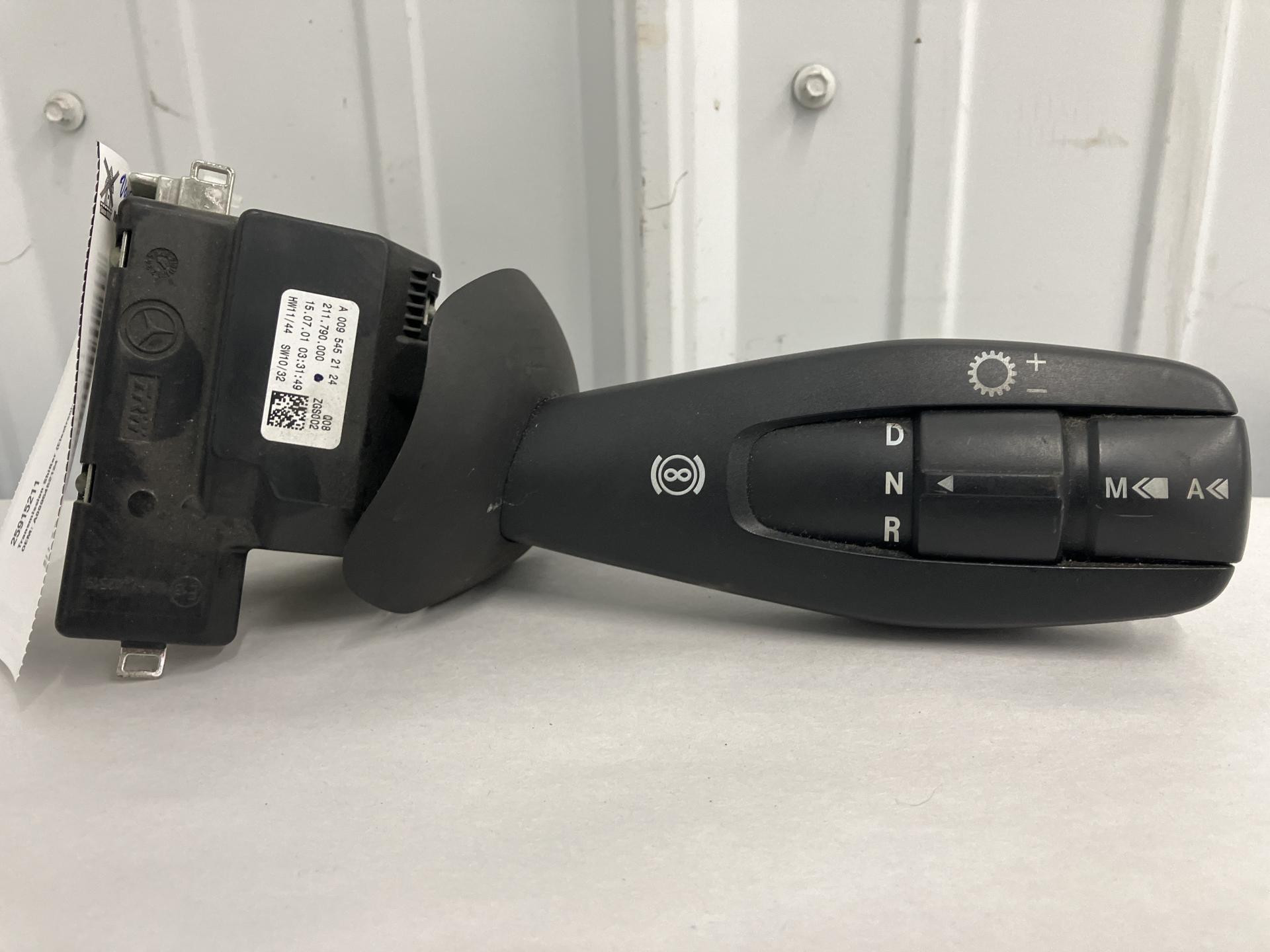 A0095452124 | Detroit DT12-DA Transmission Electric Shifter for Sale