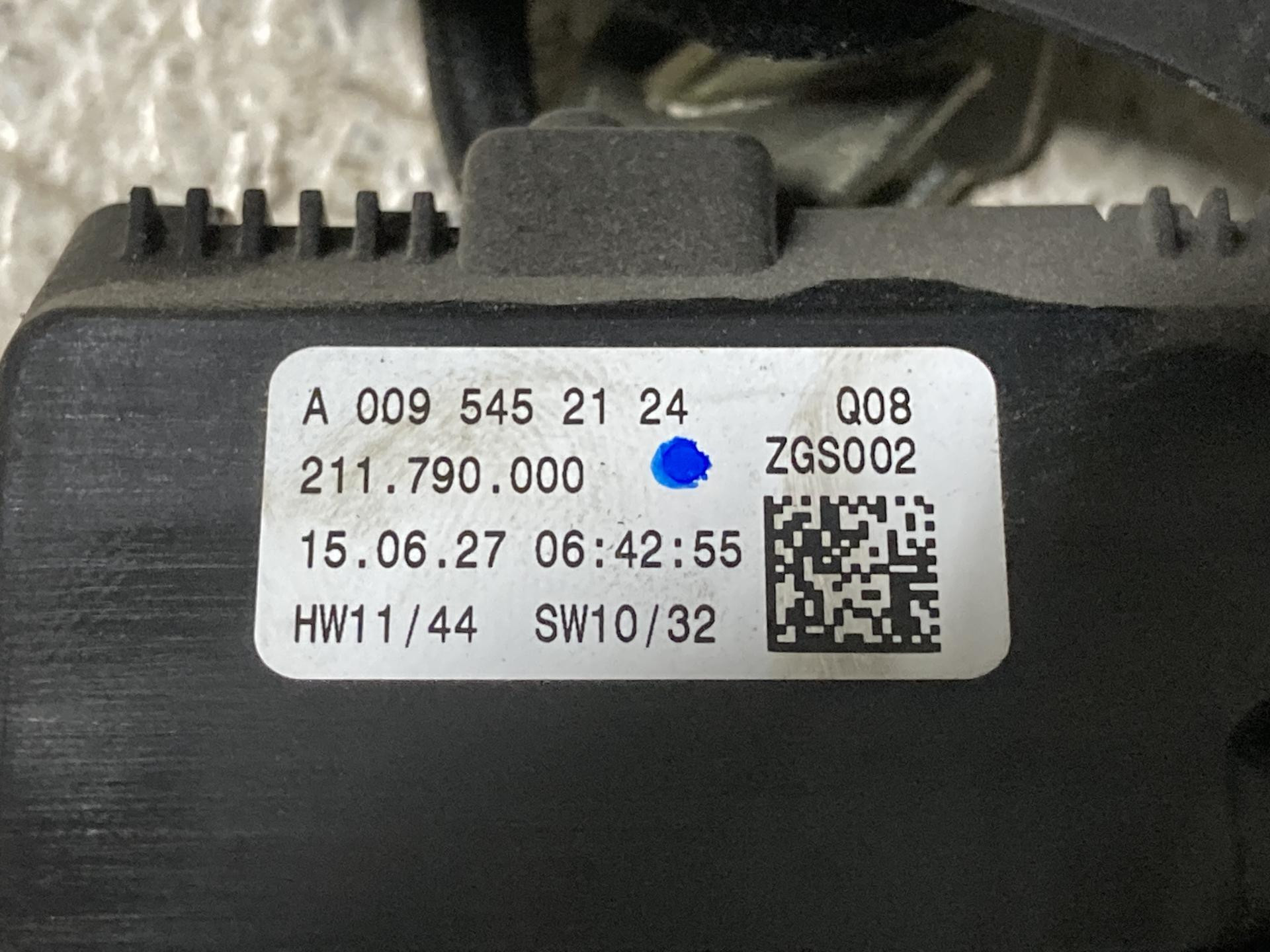 A0095452124 | Detroit DT12-OA Transmission Electric Shifter for Sale