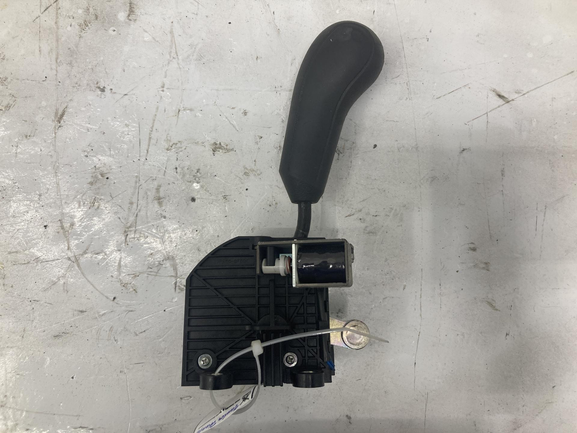 Aisin Seiki ME532035 Transmission Electric Shifter for Sale