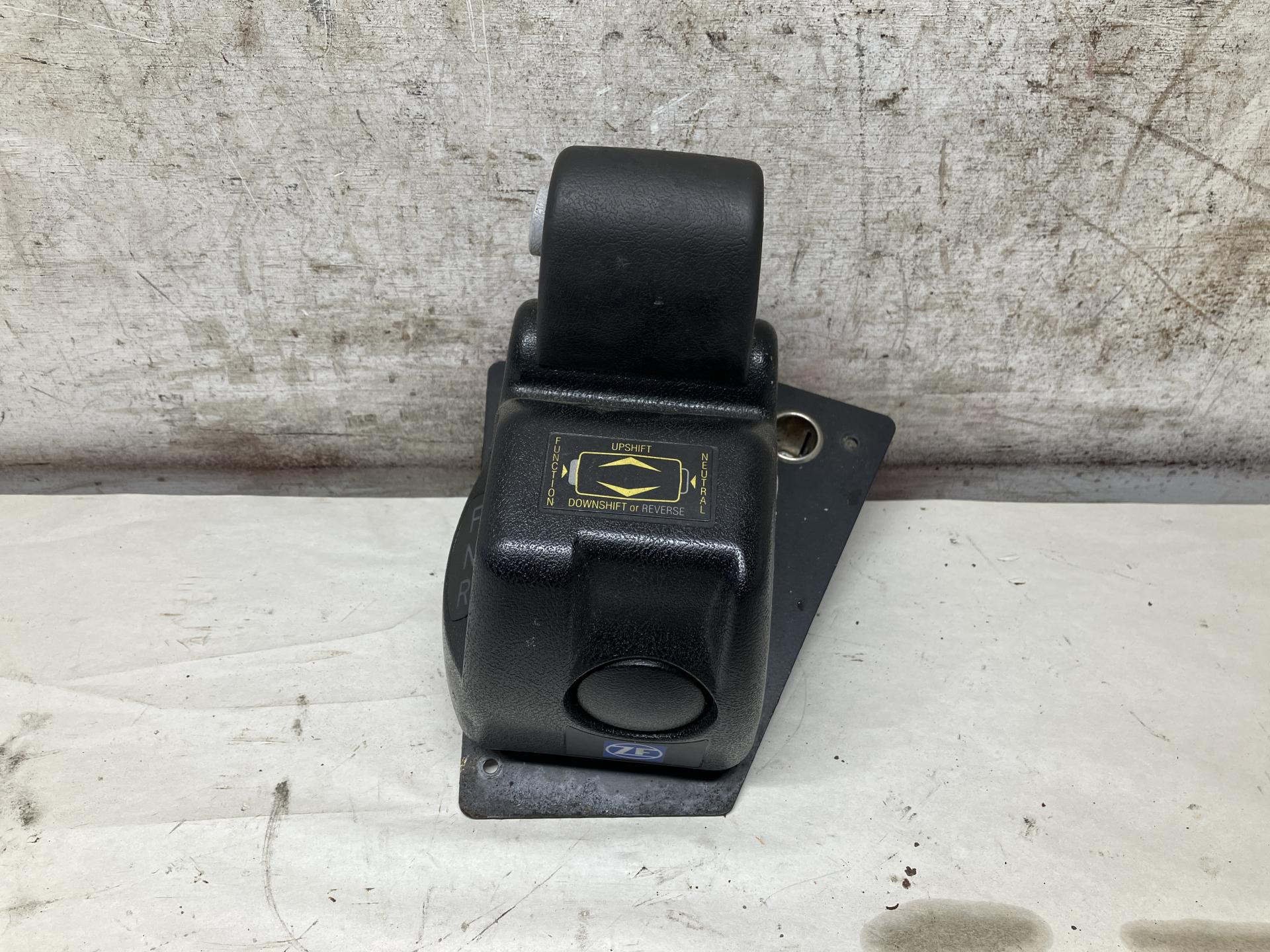 N/A | Meritor MO16Z12A Transmission Electric Shifter for Sale