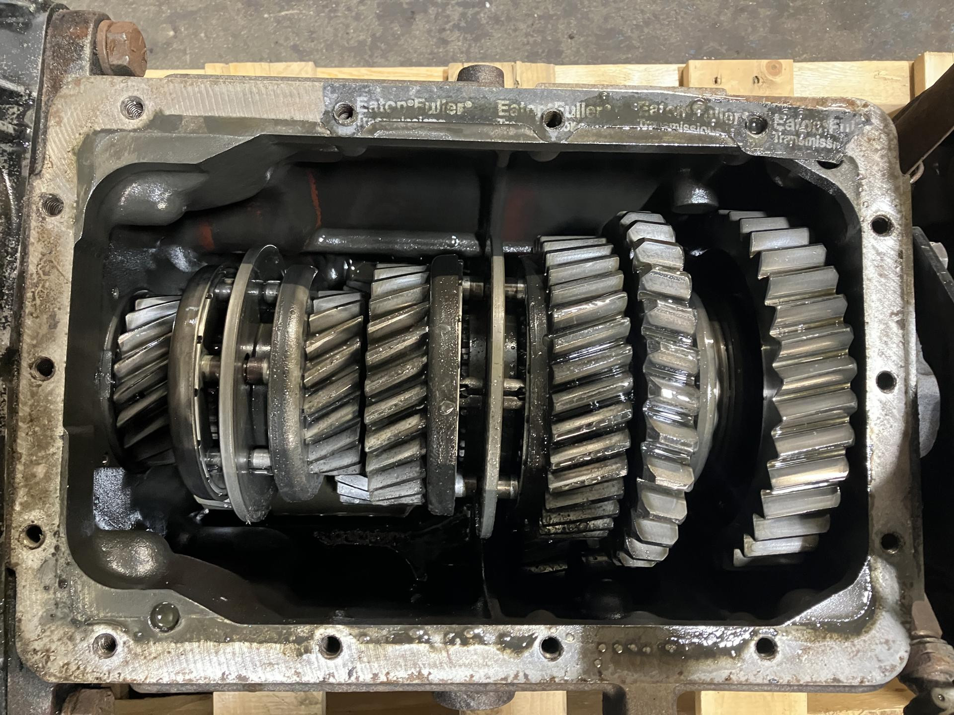 Clark CL557 Transmission for Sale