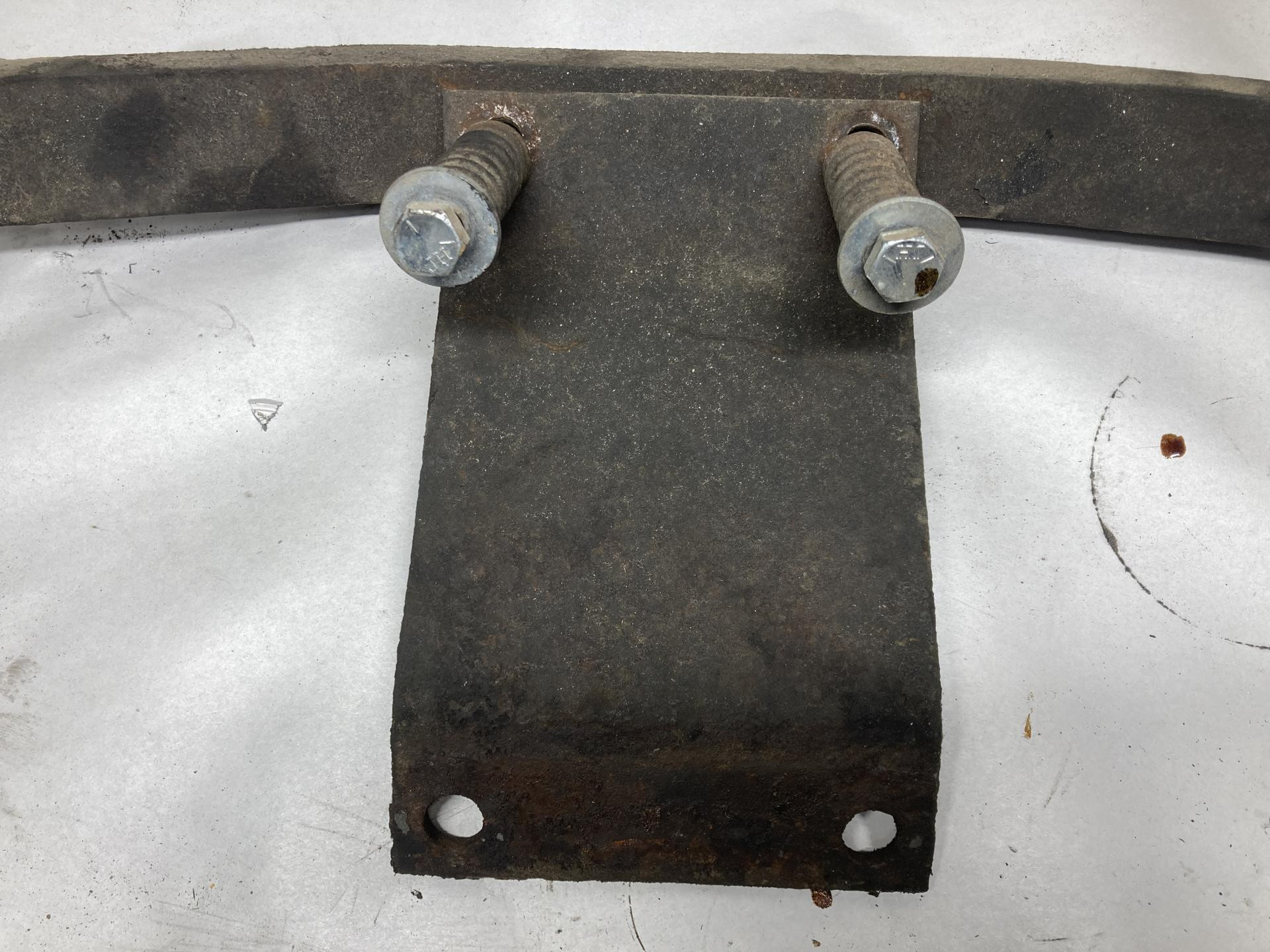Peterbilt 379 Transmission Support Bracket for Sale