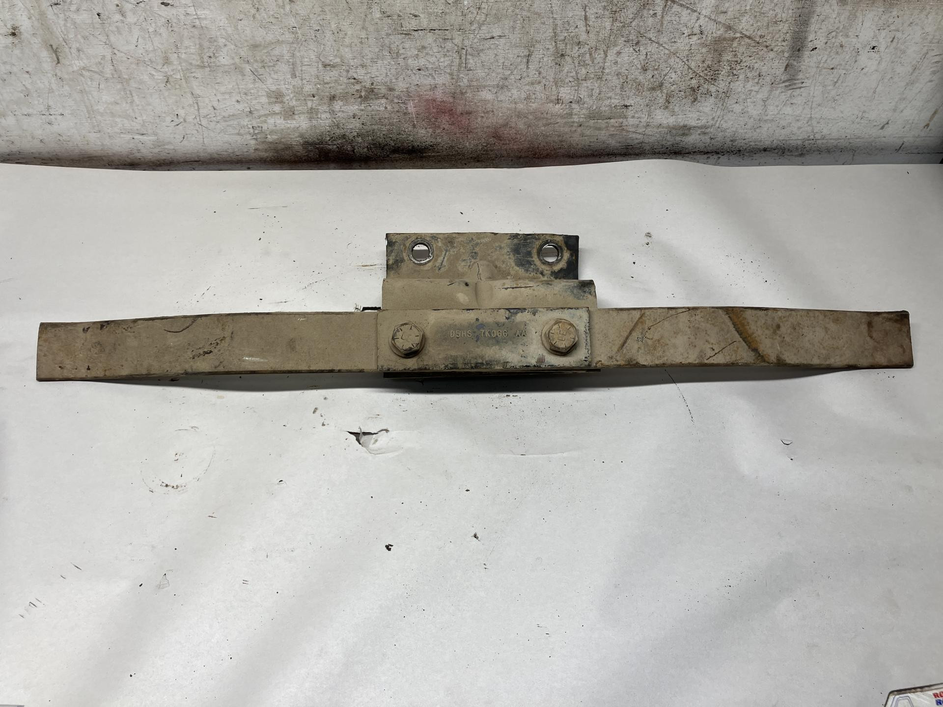 Sterling A9522 Transmission Support Bracket for Sale