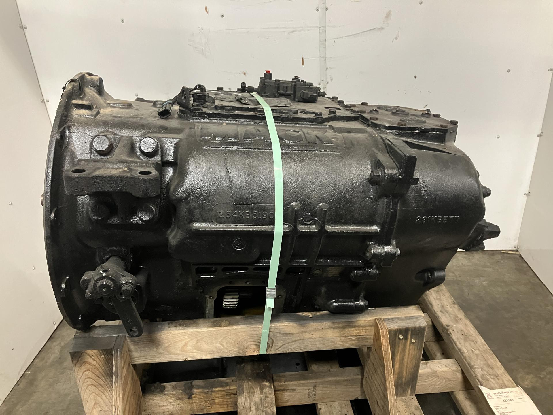 Mack T2090 Transmission for Sale