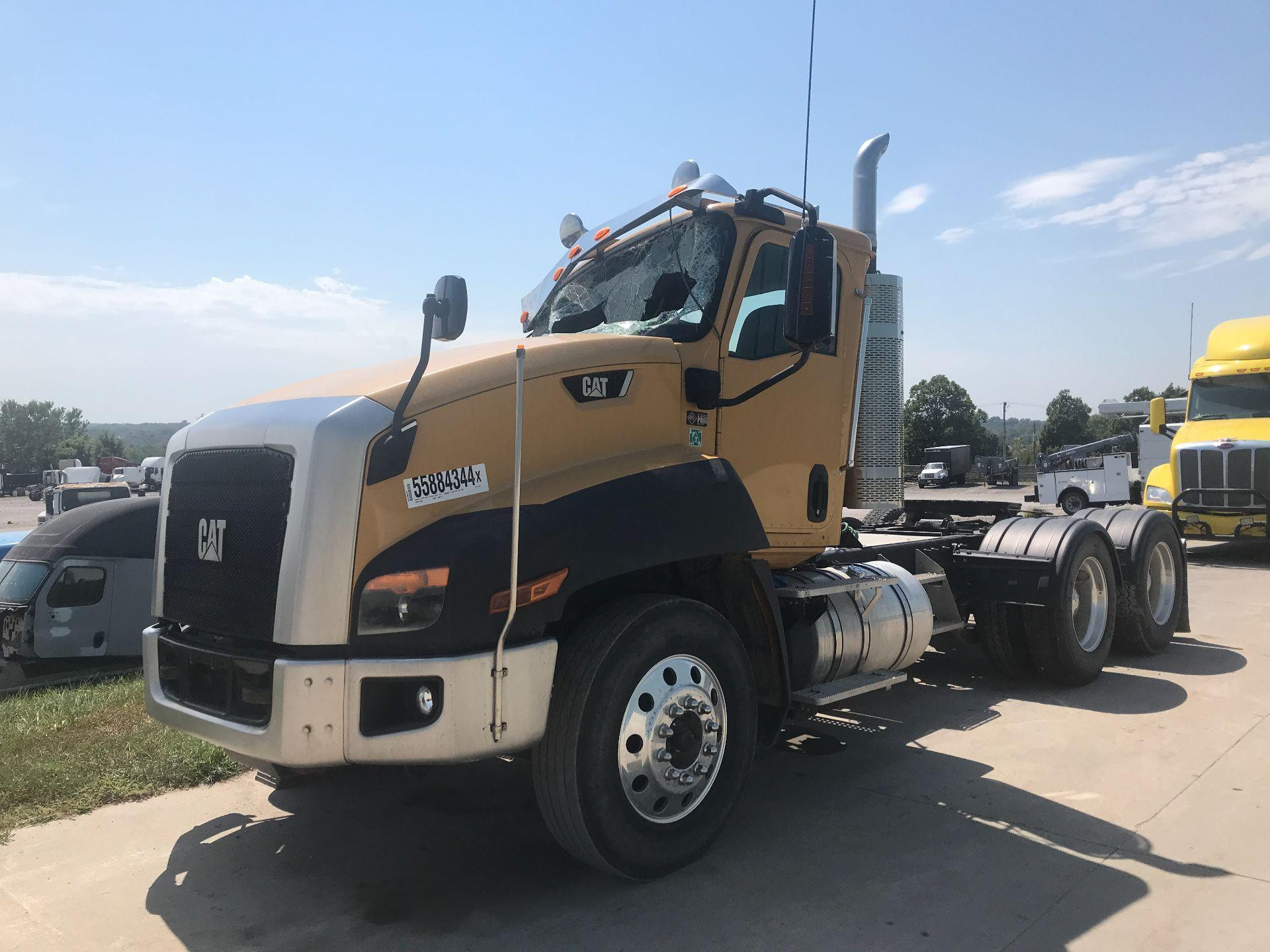 CAT CT660 Parts Unit for Sale