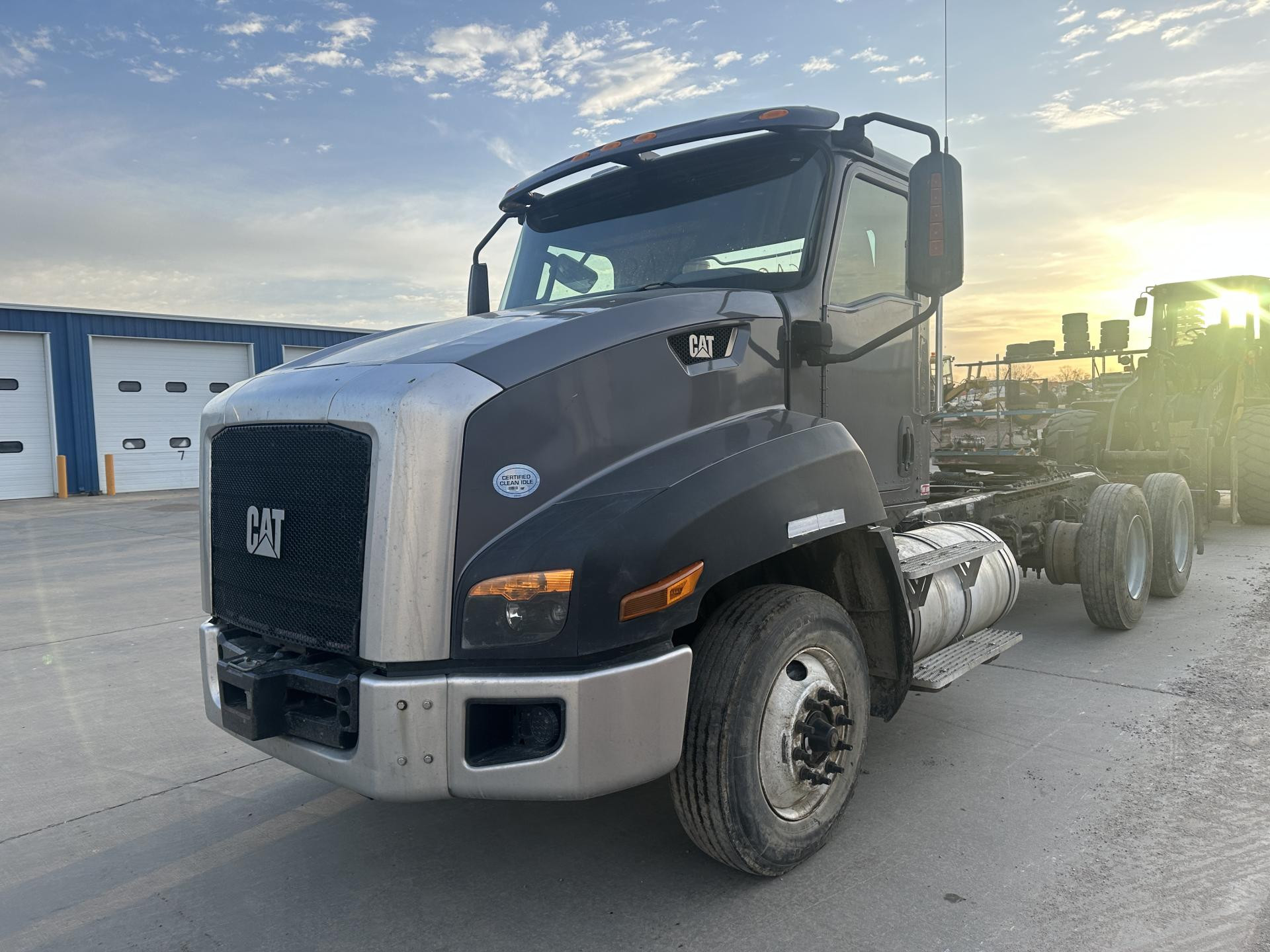 CAT CT660 Parts Unit for Sale