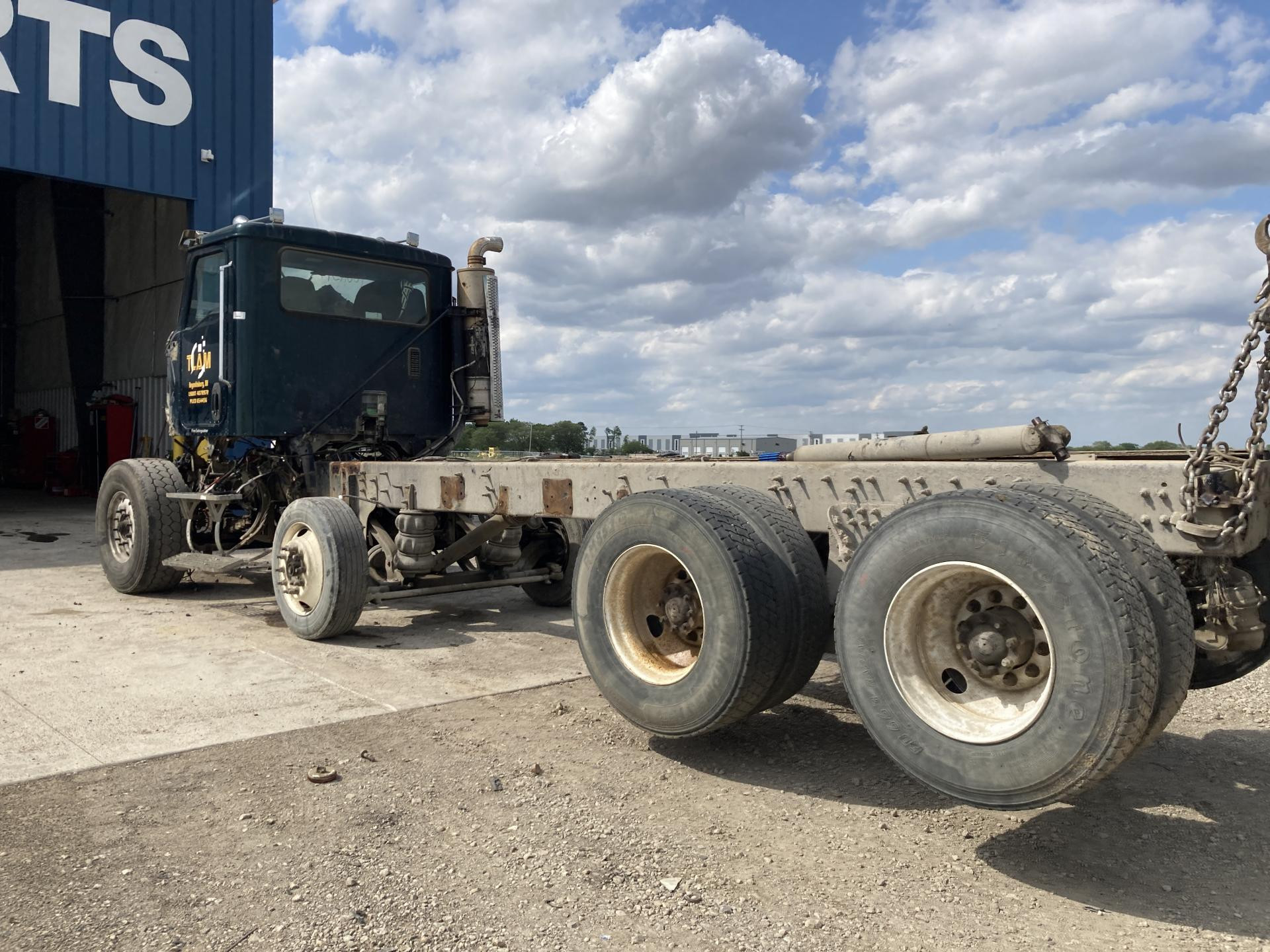 CAT CT660 Parts Unit for Sale