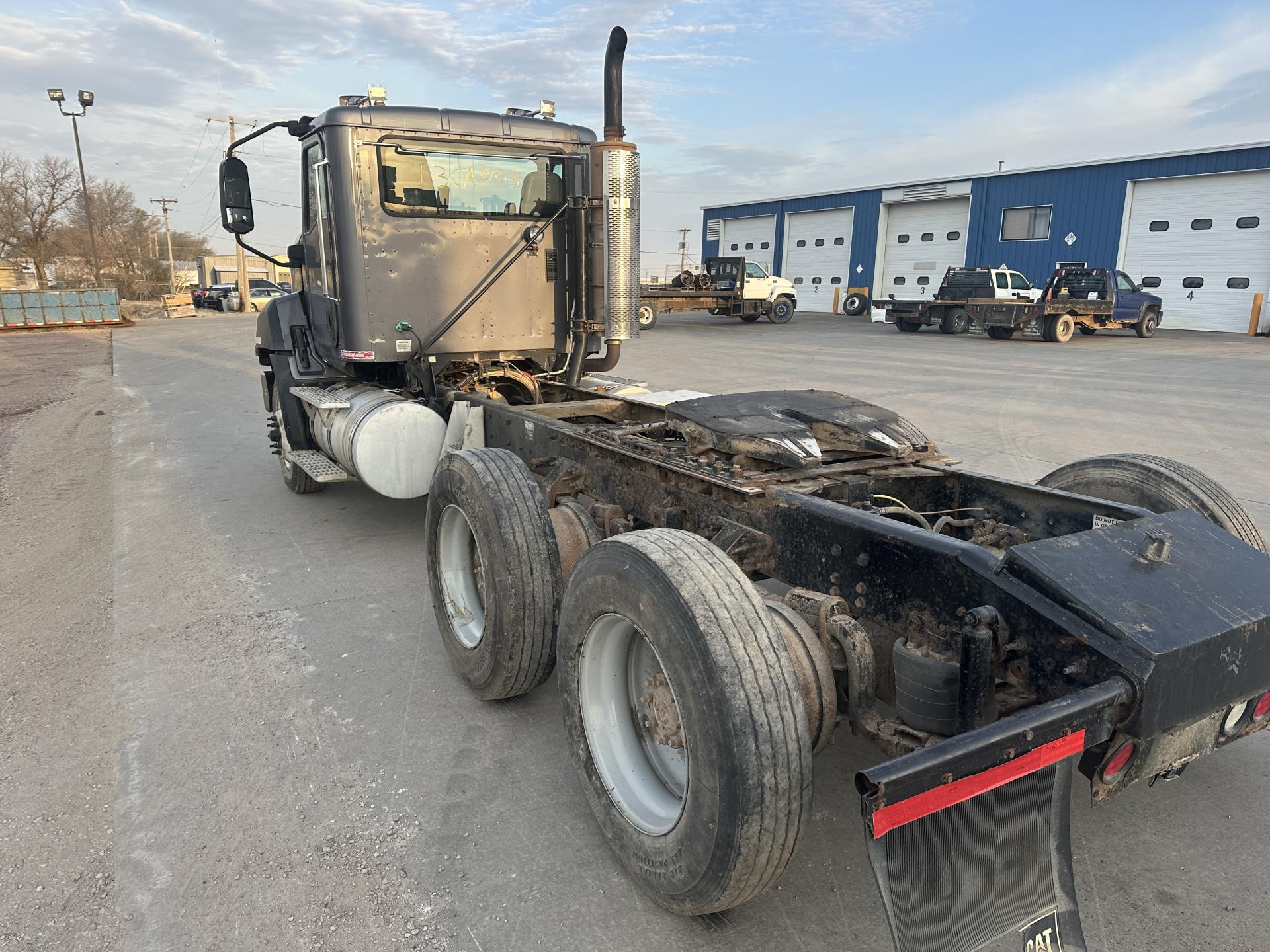 CAT CT660 Parts Unit for Sale