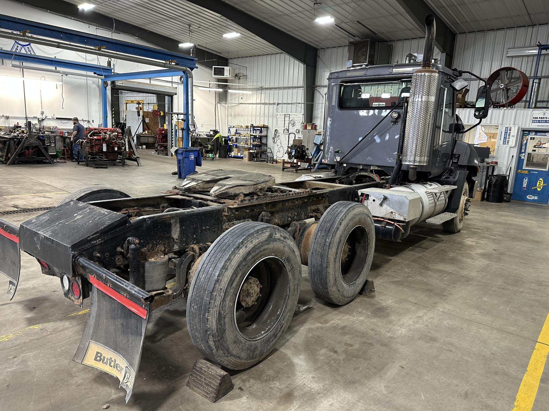 CAT CT660 Parts Unit for Sale