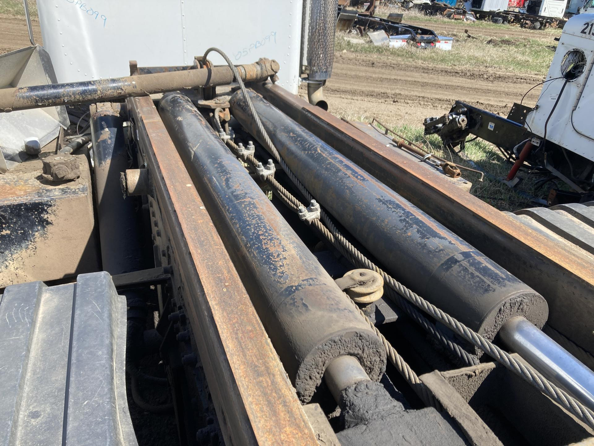 Misc Manufacturer Roll Off Hoist for Sale