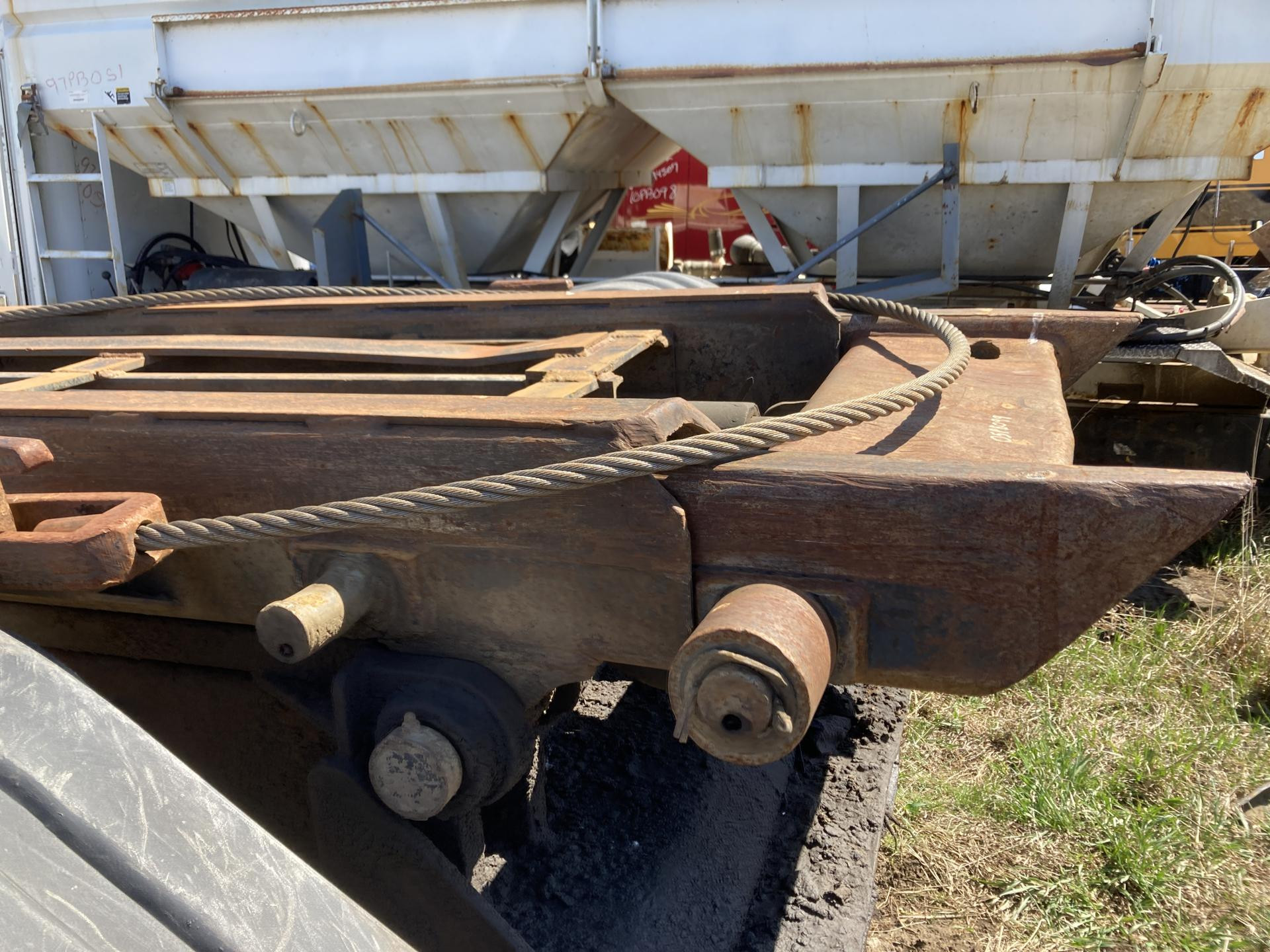 Misc Manufacturer Roll Off Hoist for Sale