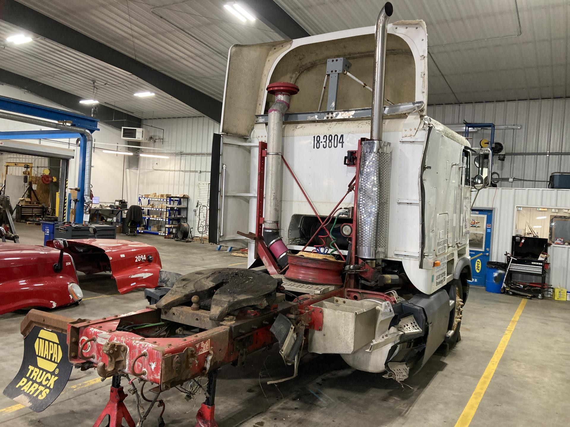 Freightliner FLB Parts Unit for Sale