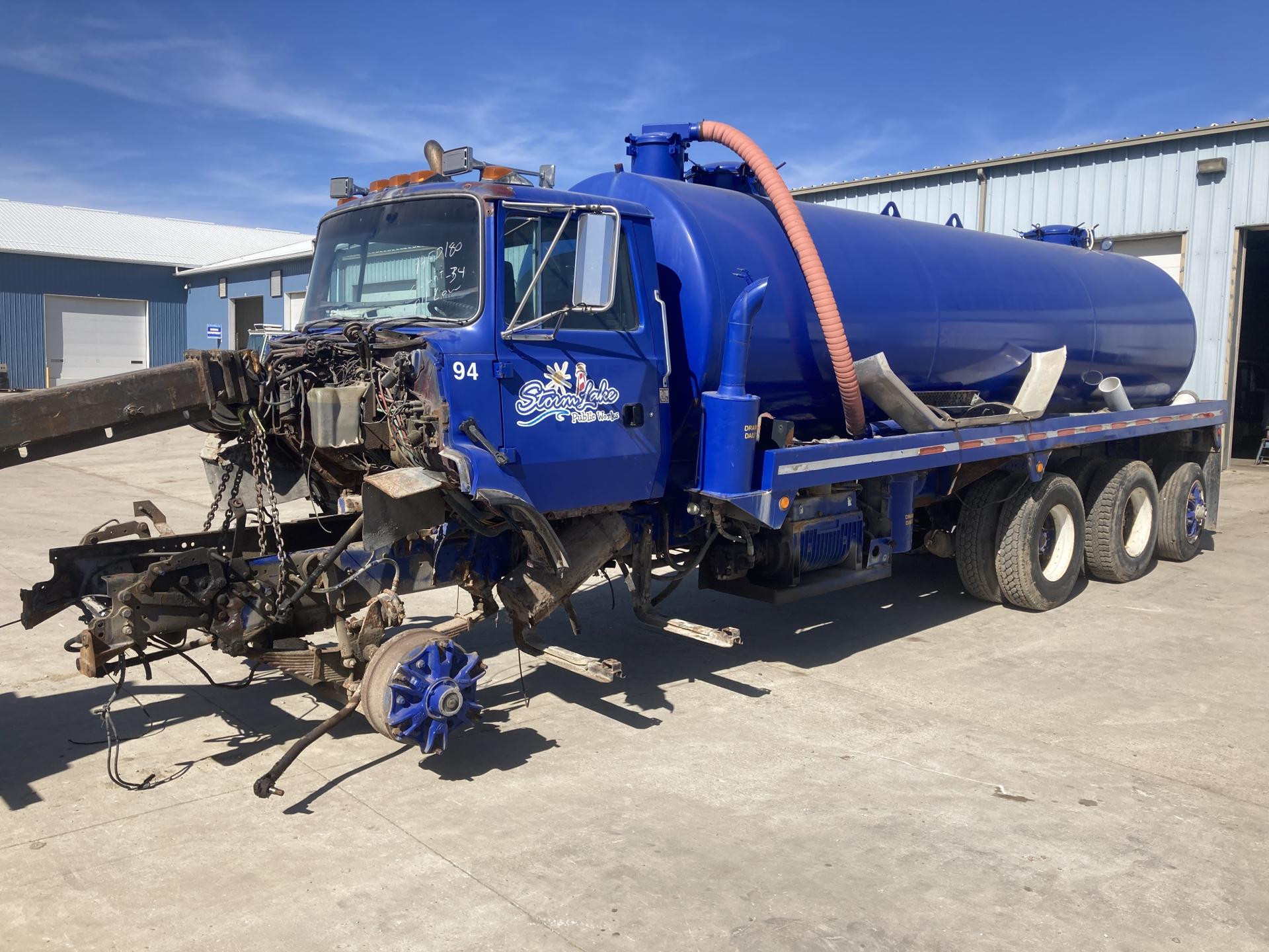 Ford LTS9000 Parts Unit for Sale
