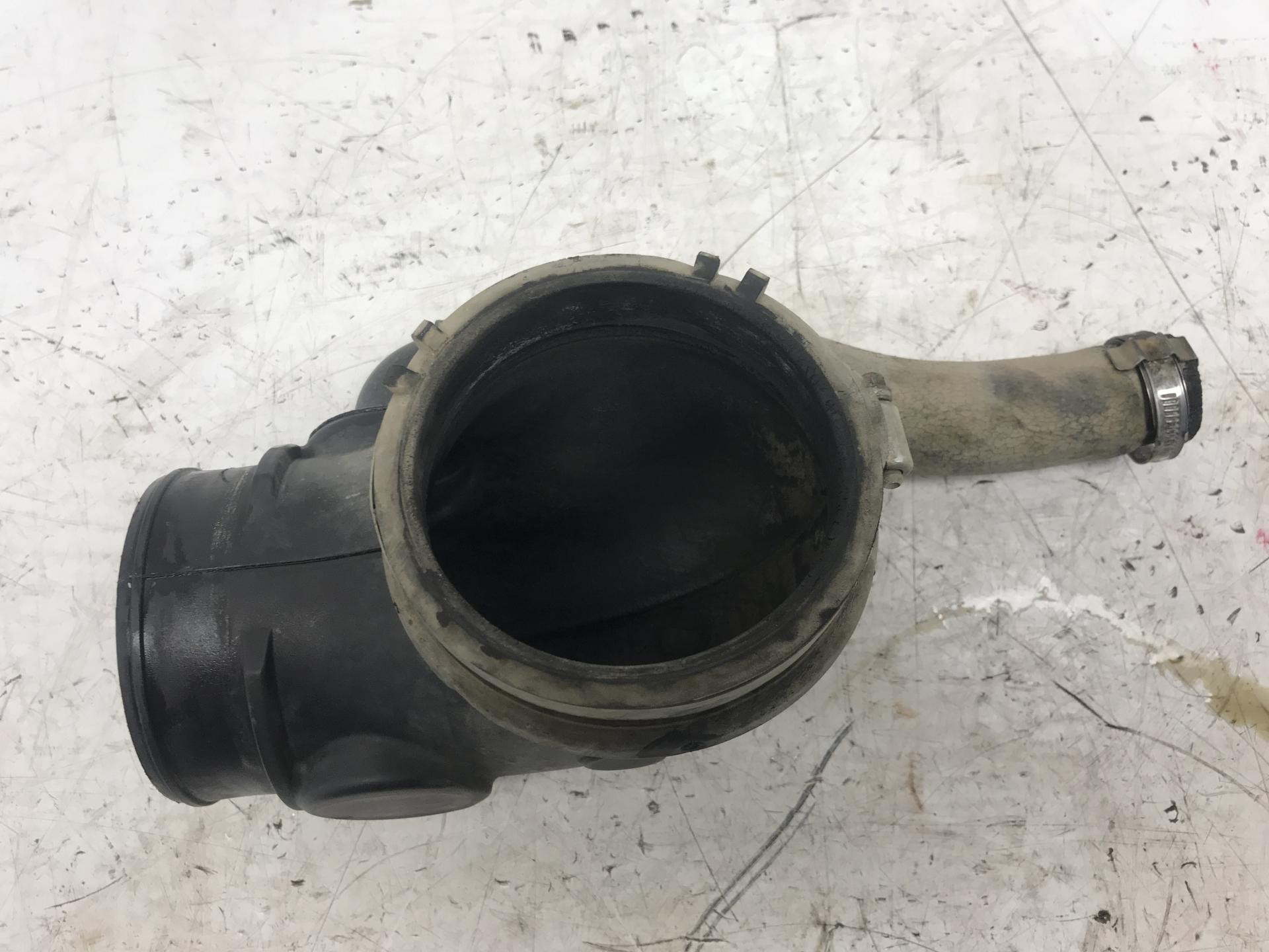 1881674C1 | International MAXXFORCE 9 Turbo Connection for Sale