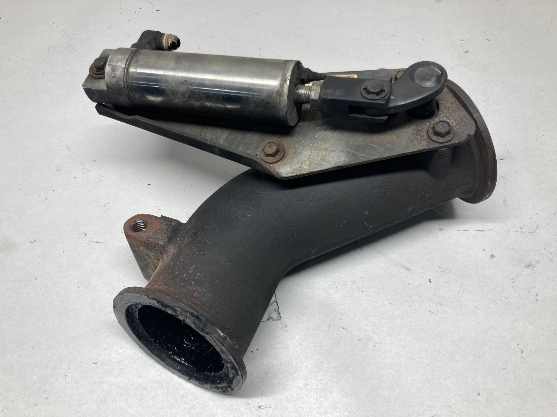International MAXXFORCE DT Turbo Connection for Sale