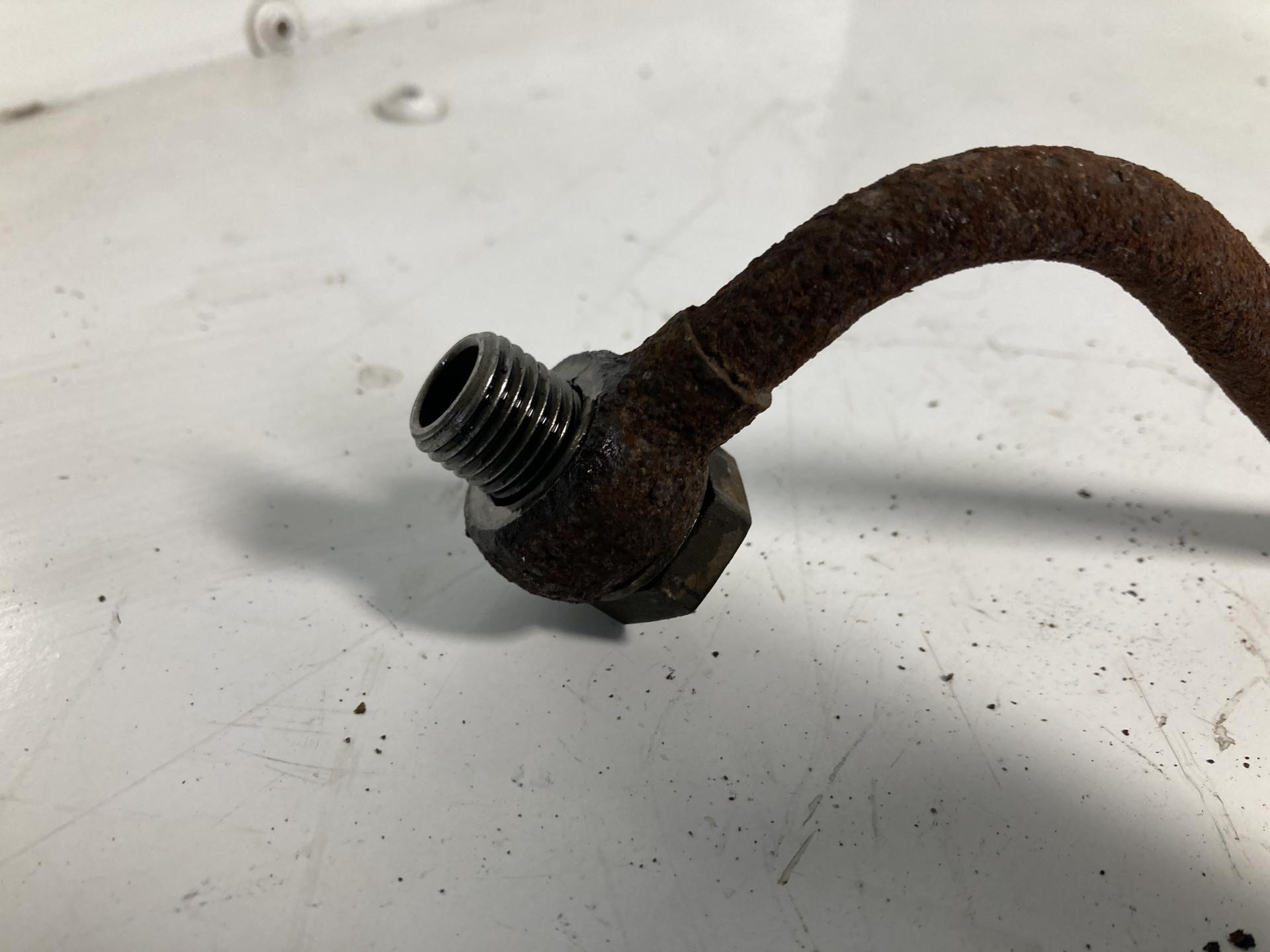 Detroit DD13 Engine Oil Line for Sale
