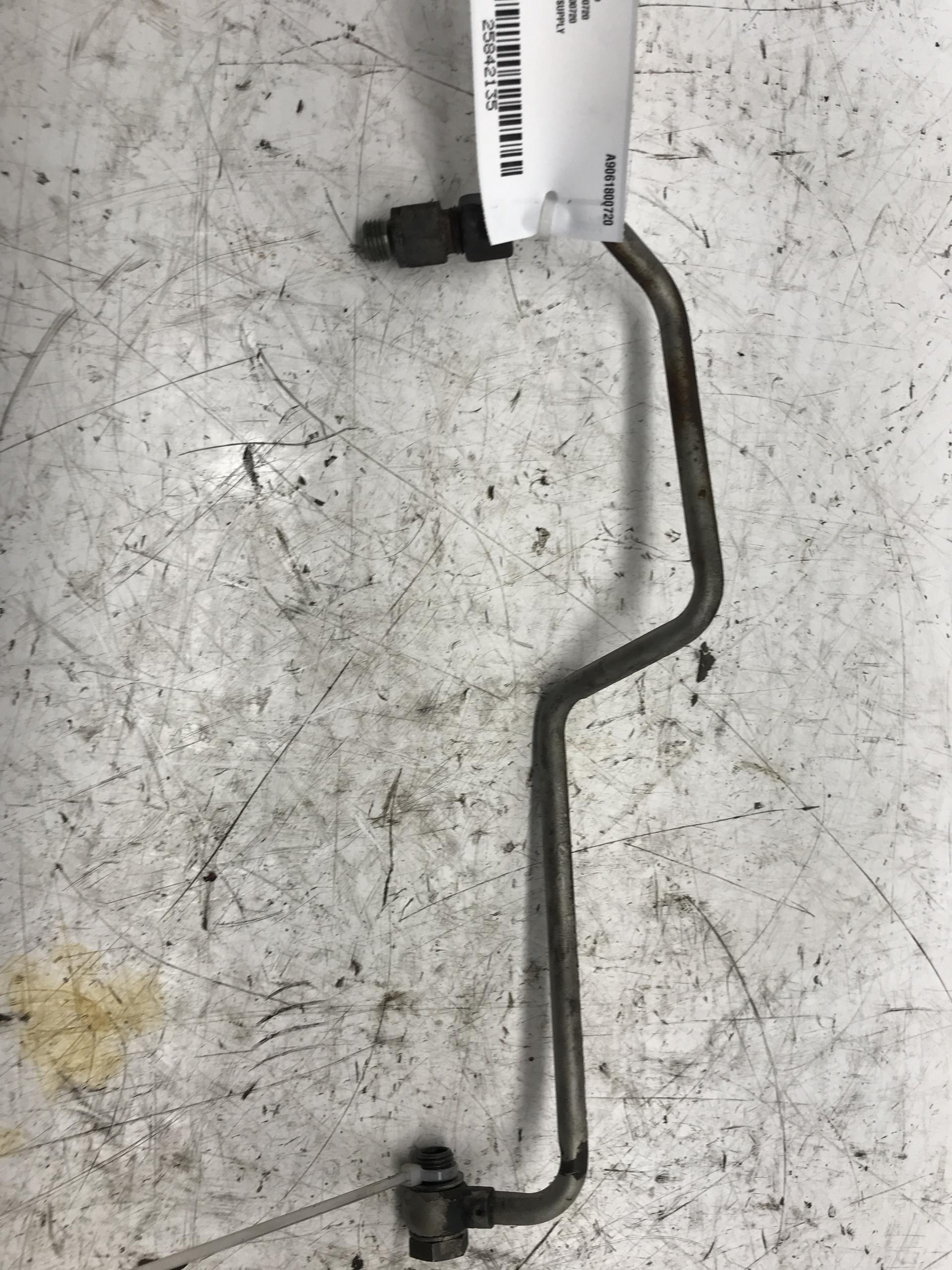 A9061800720 | Mercedes MBE906 Engine Oil Line for Sale