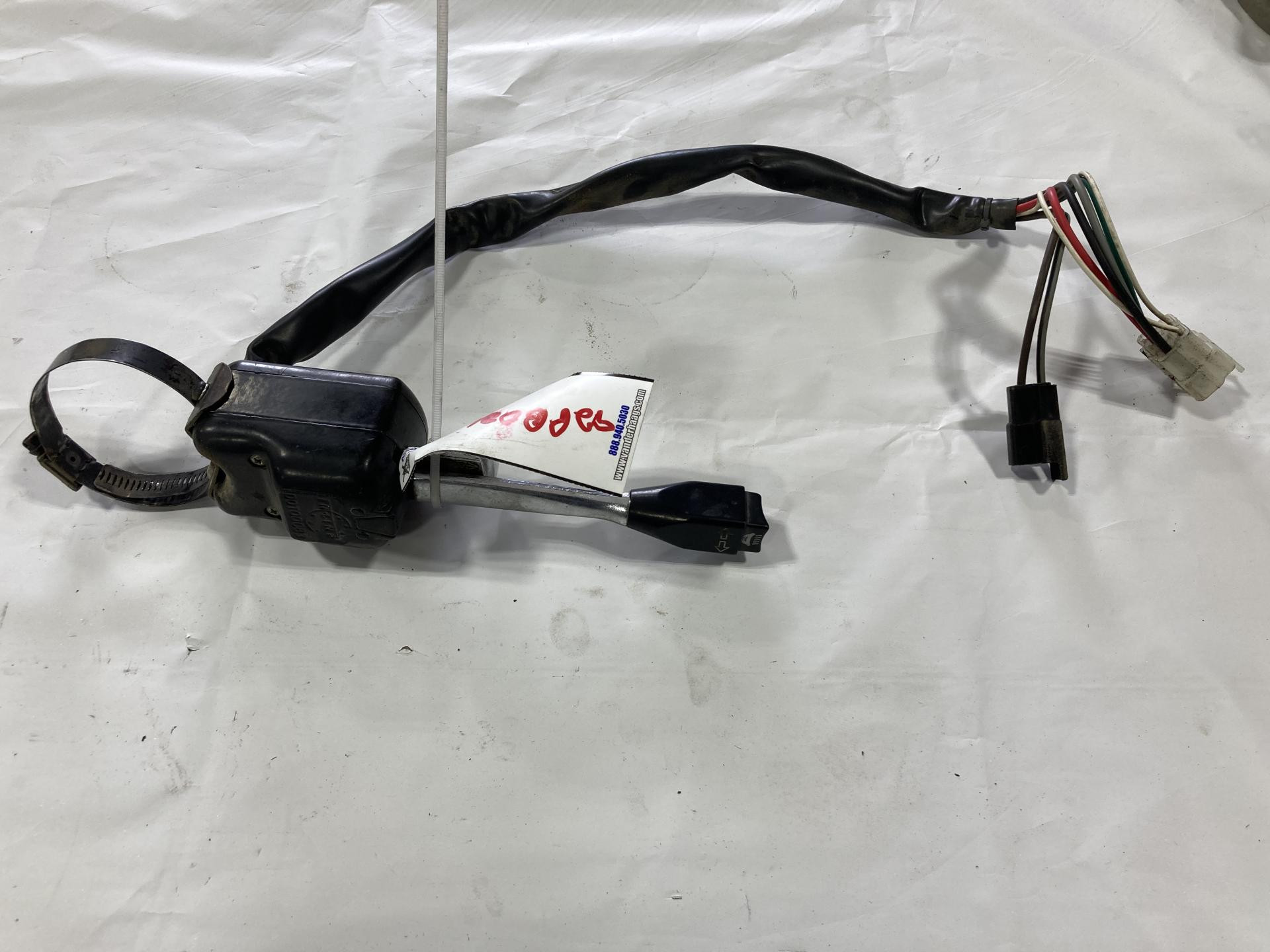 Peterbilt 375 Turn Signal/Column Switch for Sale